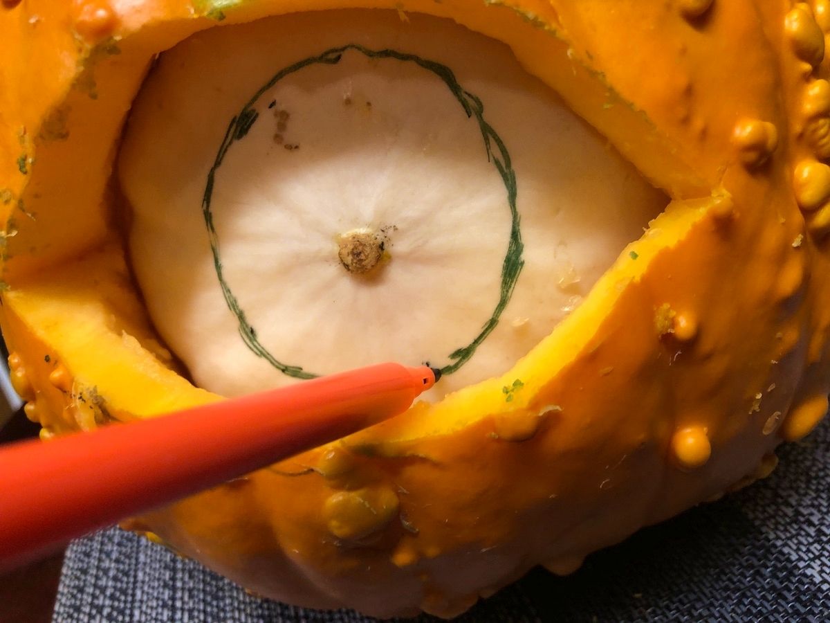 Spooky Double Pumpkin Eyeball : 7 Steps (with Pictures) - Instructables