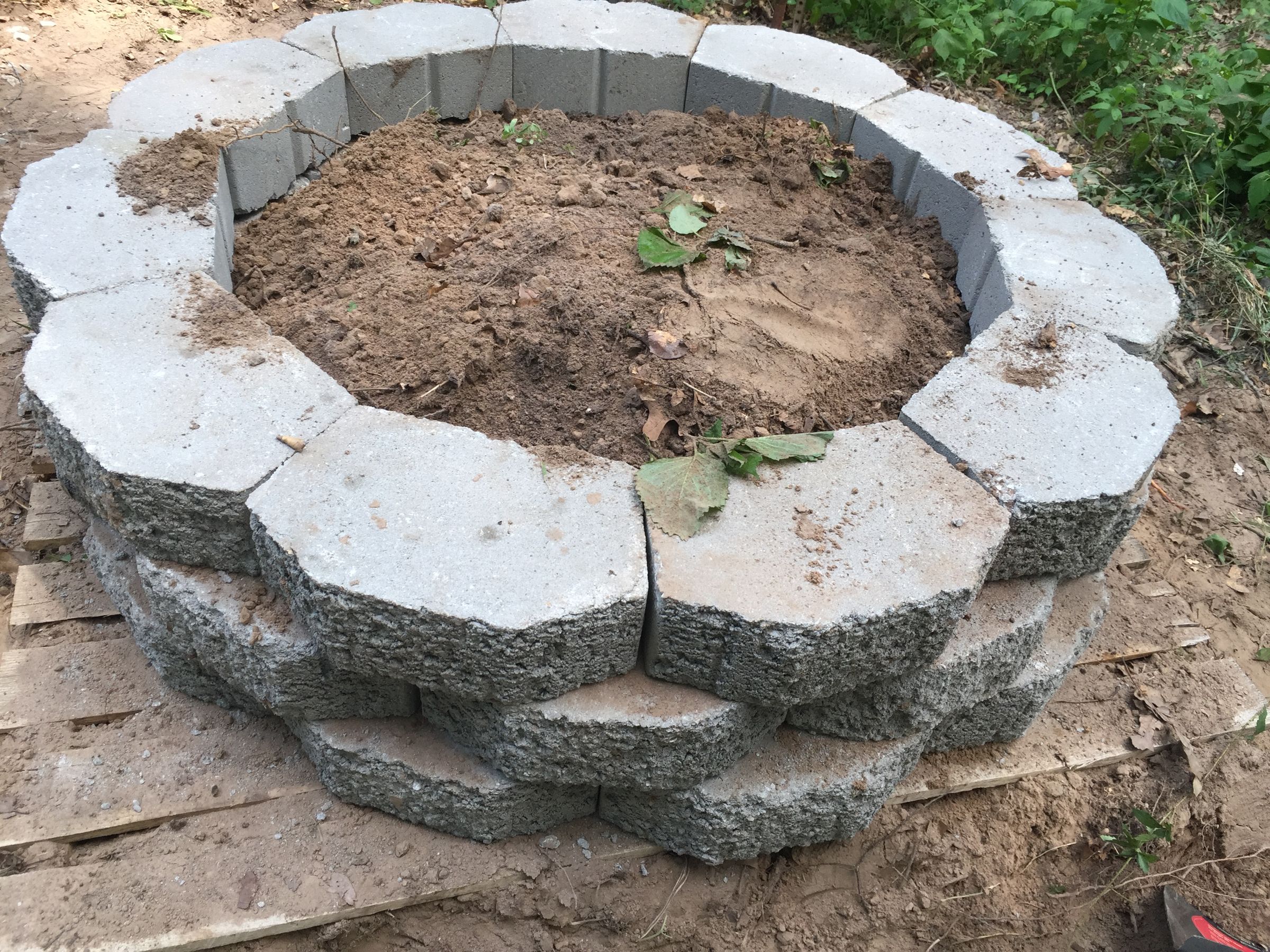 How to Create a Homemade Ground Forge : 5 Steps (with Pictures ...