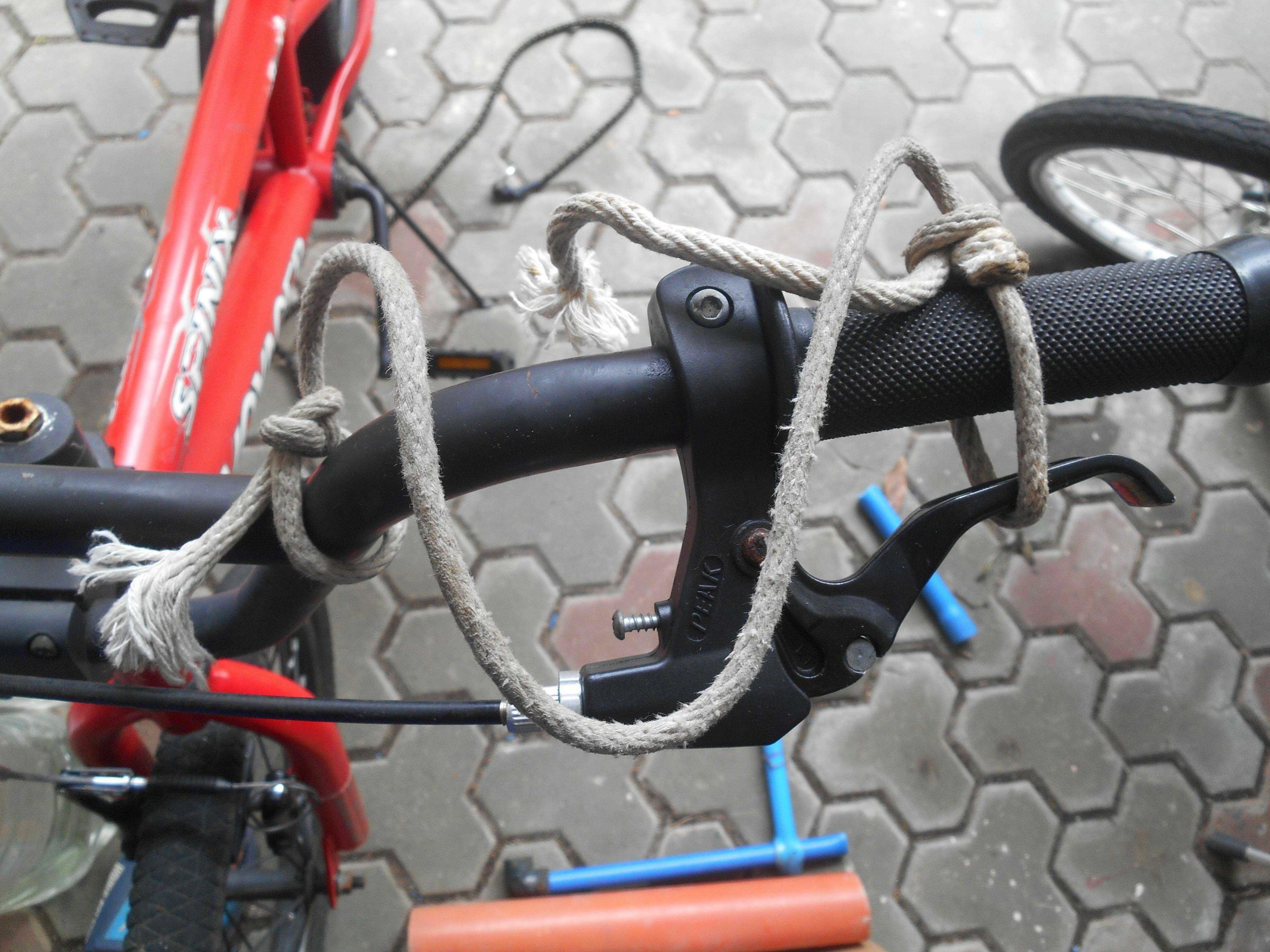 A Simple DIY Bicycle Parking Brake : 11 Steps (with Pictures ...