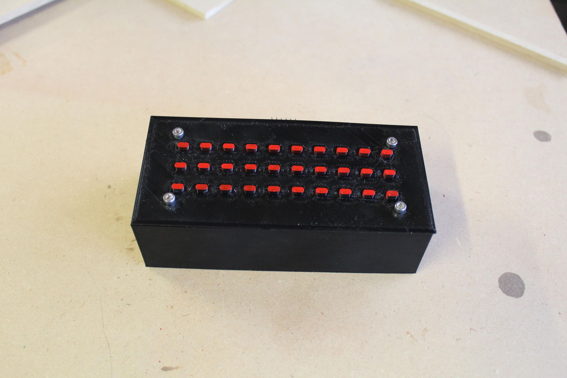 Shift Register Keyboard for Arduino : 8 Steps (with Pictures ...