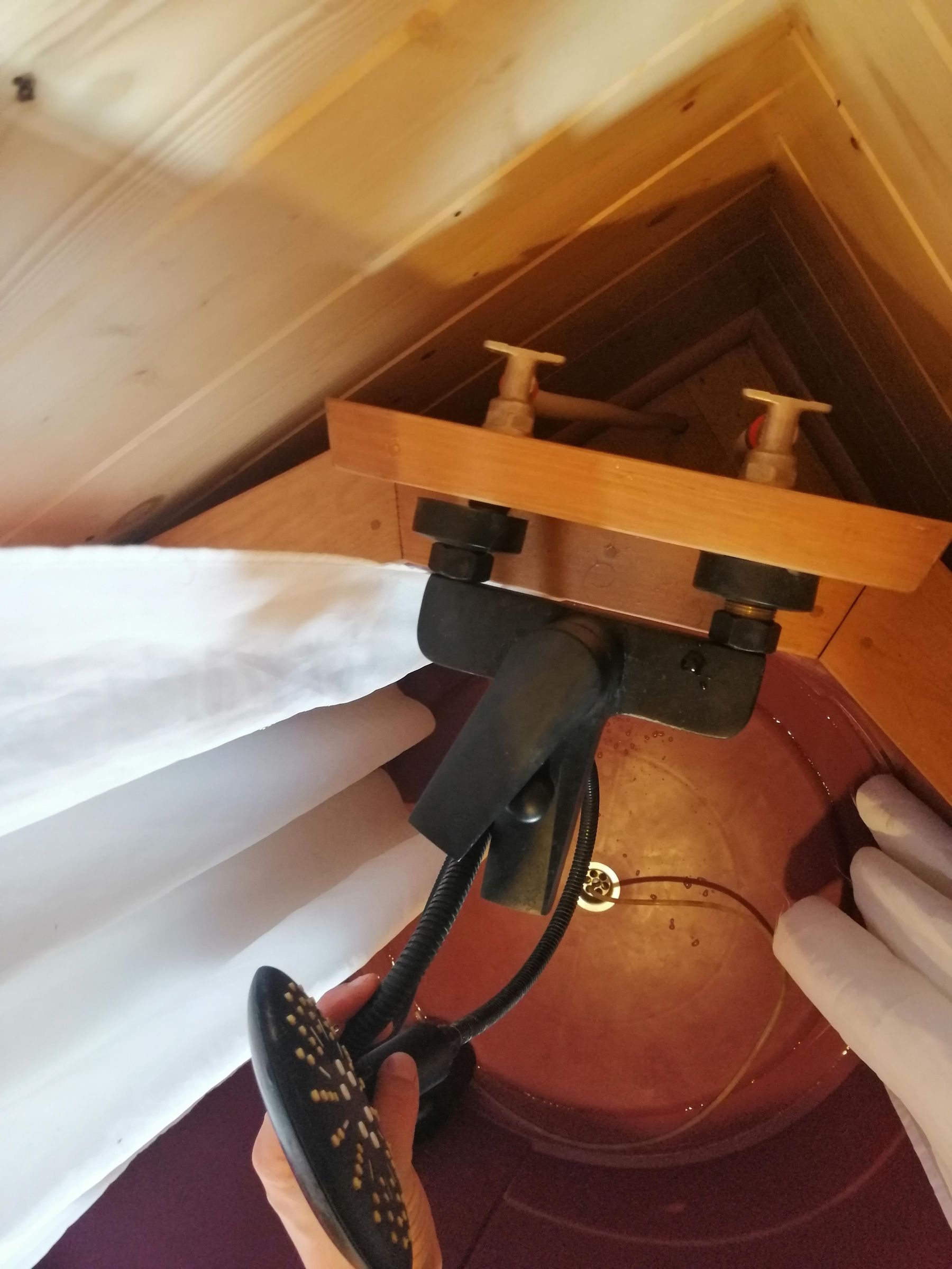 DIY Wooden Bathtub : 7 Steps (with Pictures) - Instructables