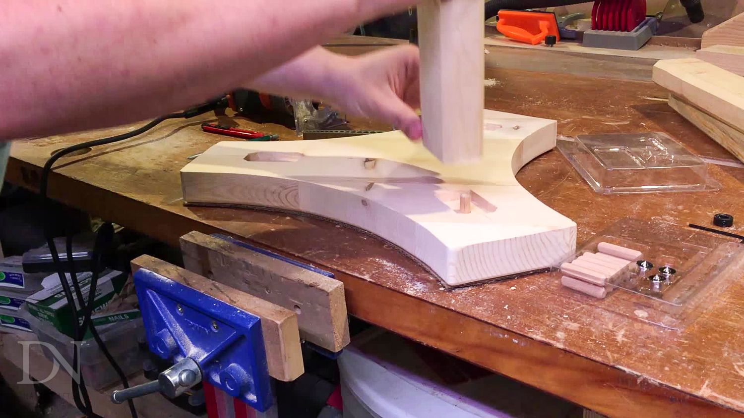 Modern Shop Stool From Two 2×4s : 18 Steps (with Pictures) - Instructables