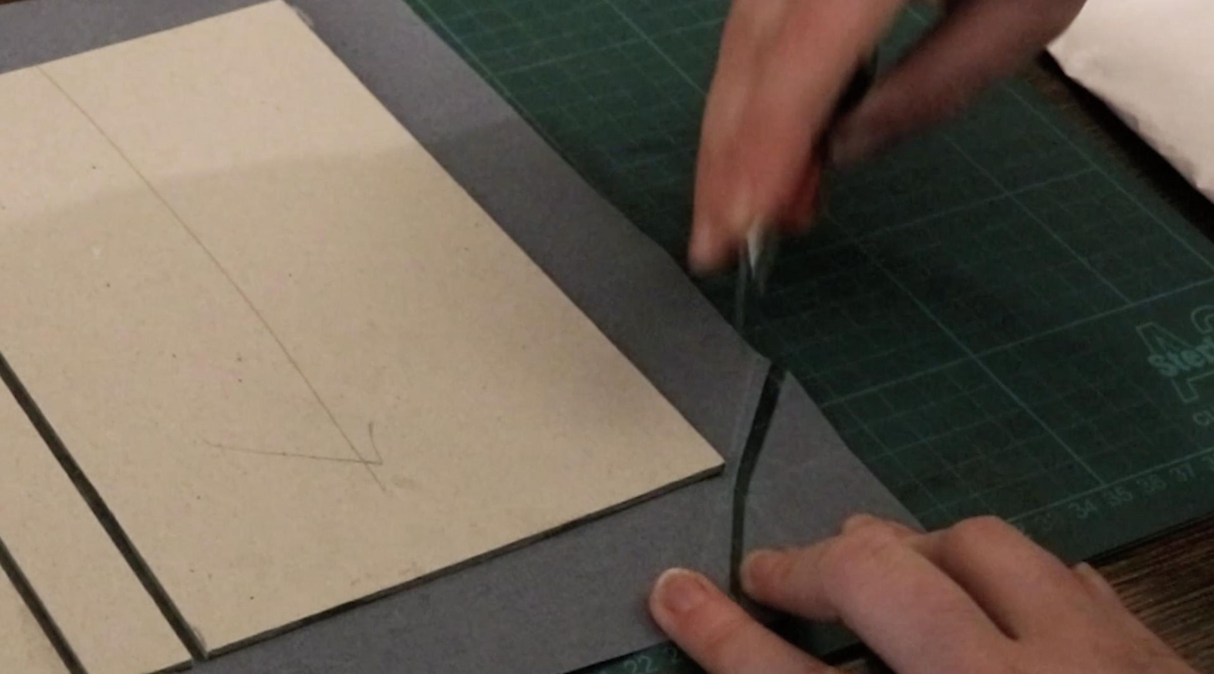 Make a Hard Cover for Your Handmade Book : 8 Steps (with Pictures ...