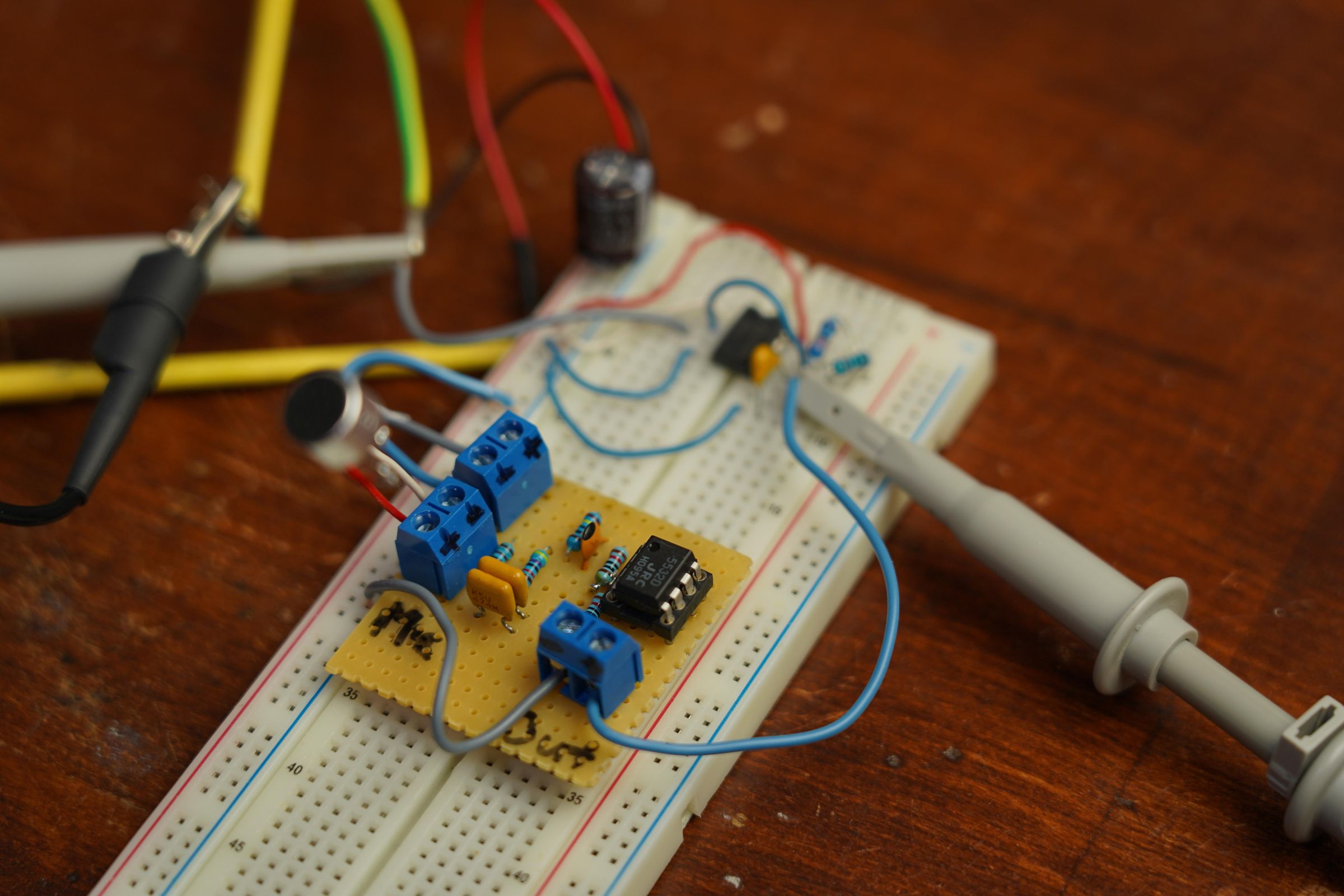 Simple AM Radio Transmitter & Receiver : 4 Steps - Instructables