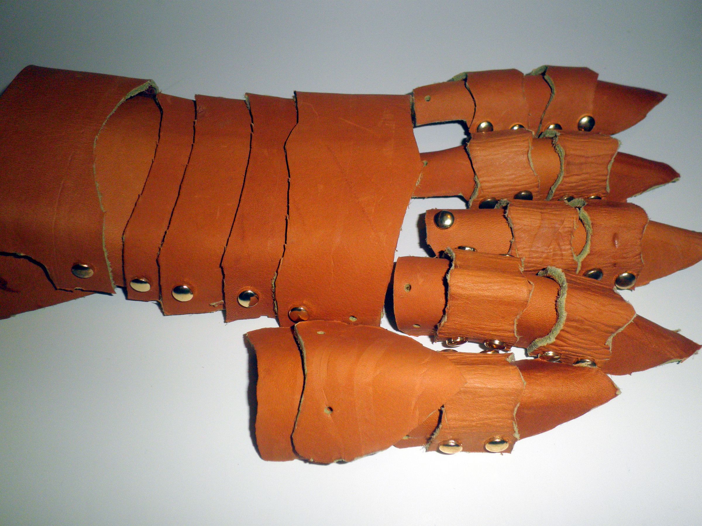 Glowing Gauntlet : 8 Steps (with Pictures) - Instructables