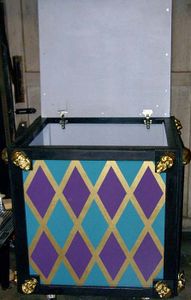 7ft Jack-in-the-Box Static Prop : 11 Steps (with Pictures) - Instructables