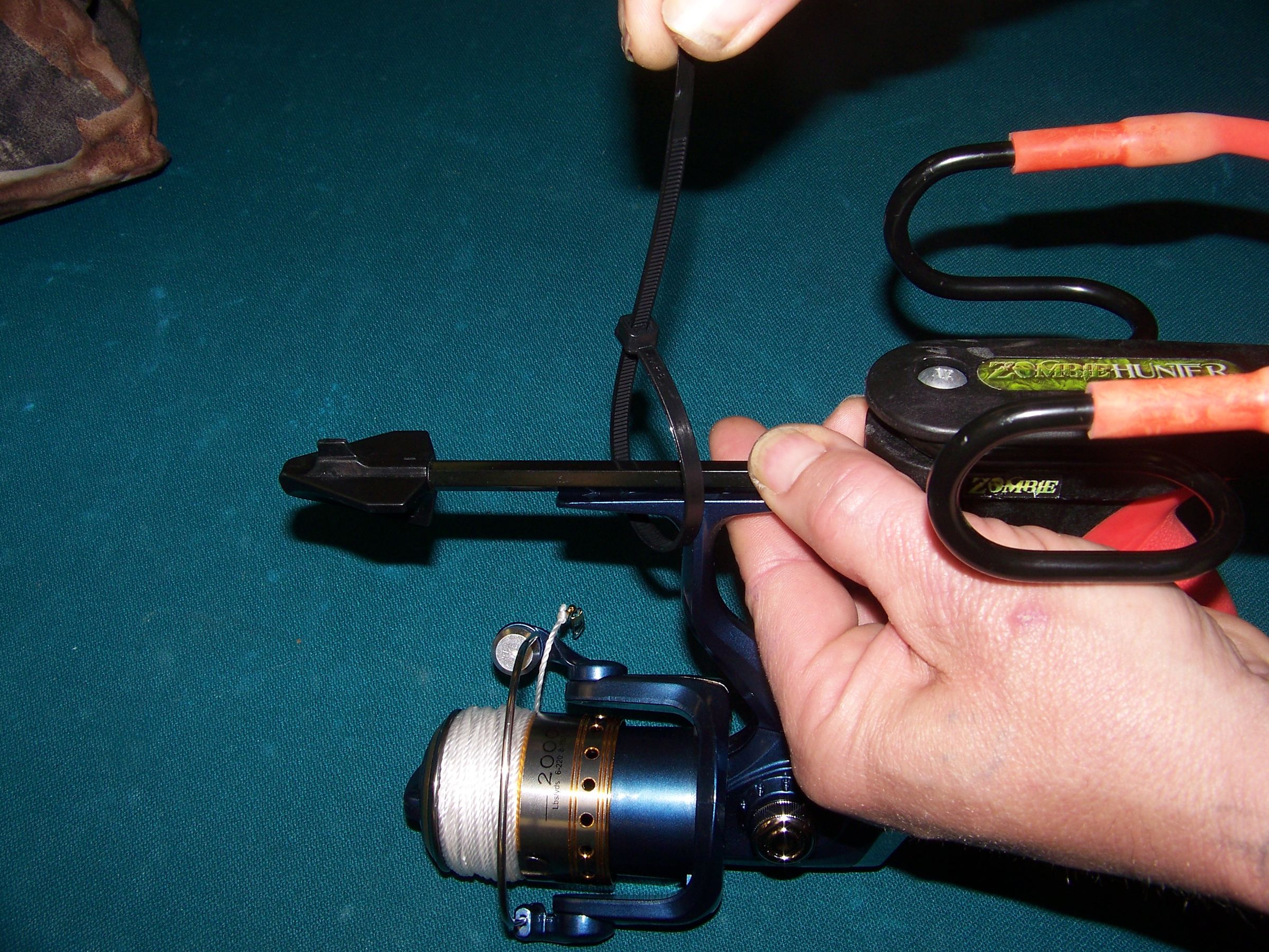 The Survival Slingshot : 9 Steps - Instructables