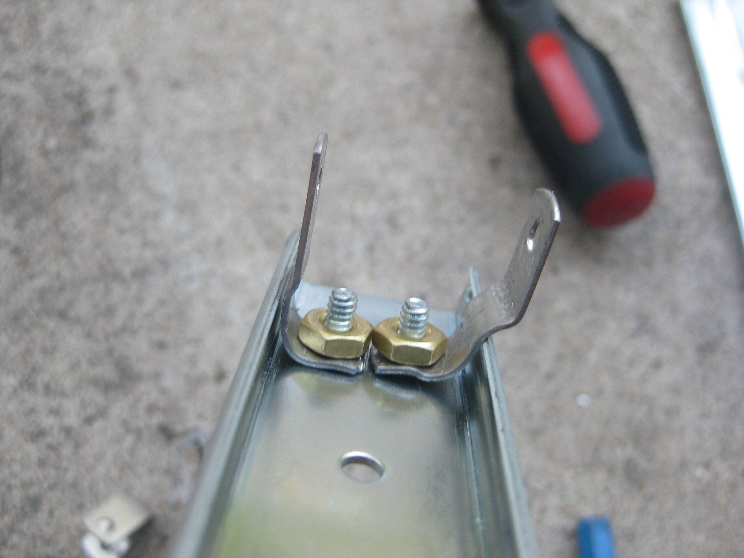 Hidden Blade : 12 Steps - Instructables