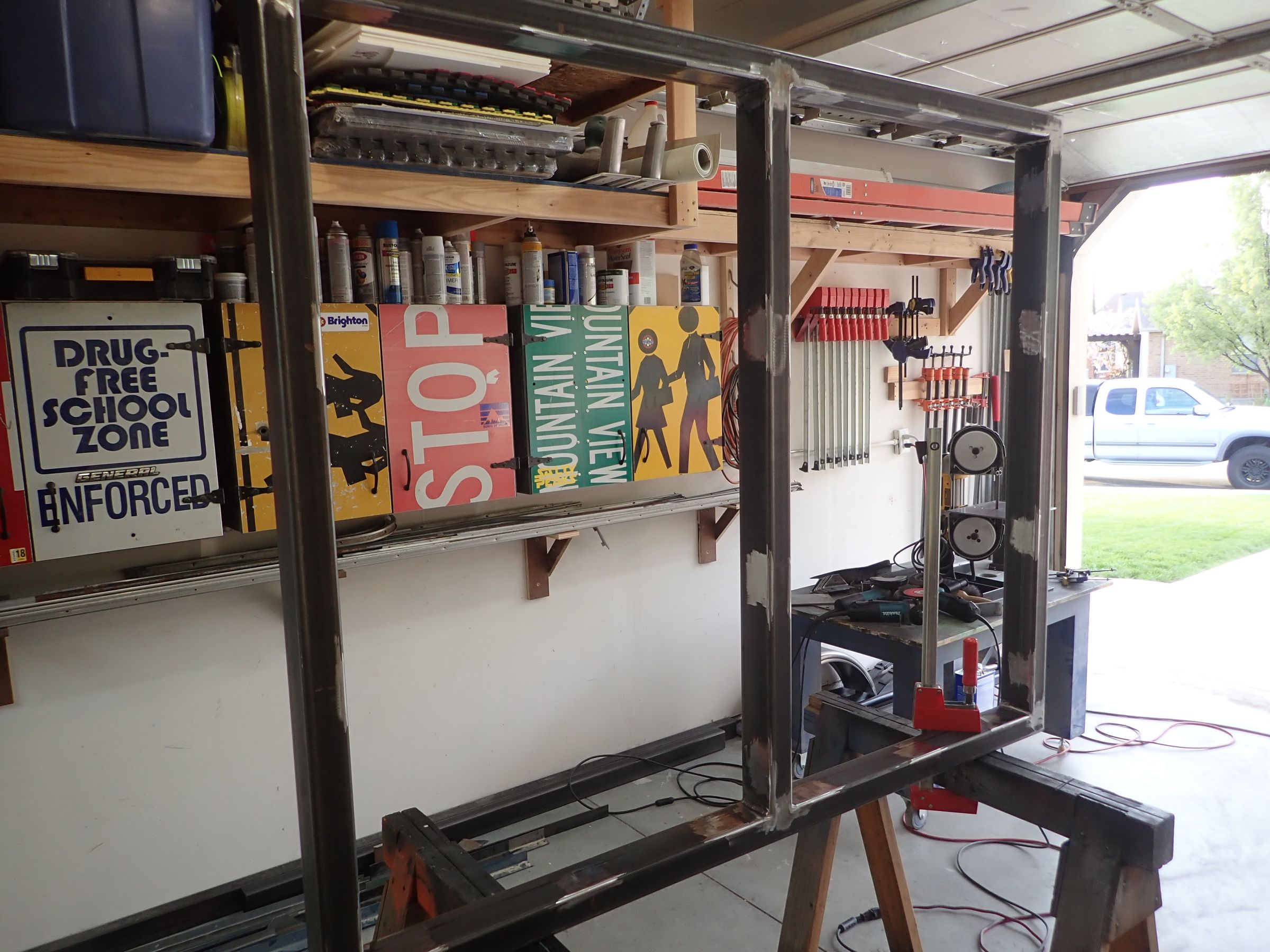 Retro-Style Camping Gear Trailer : 8 Steps (with Pictures) - Instructables