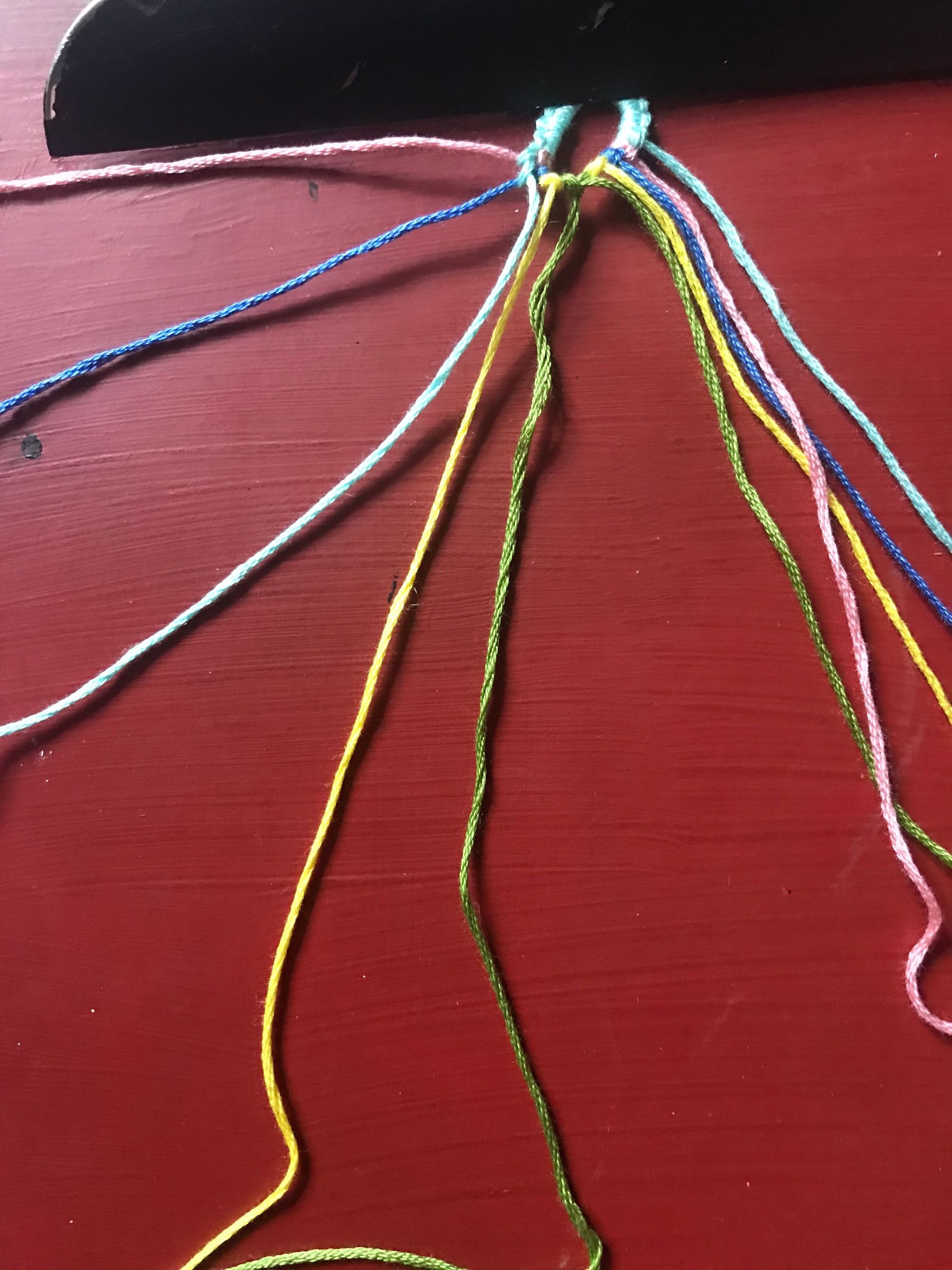 Friendship Bracelet With Teardrop Loop and Triangle Ending : 7 Steps ...