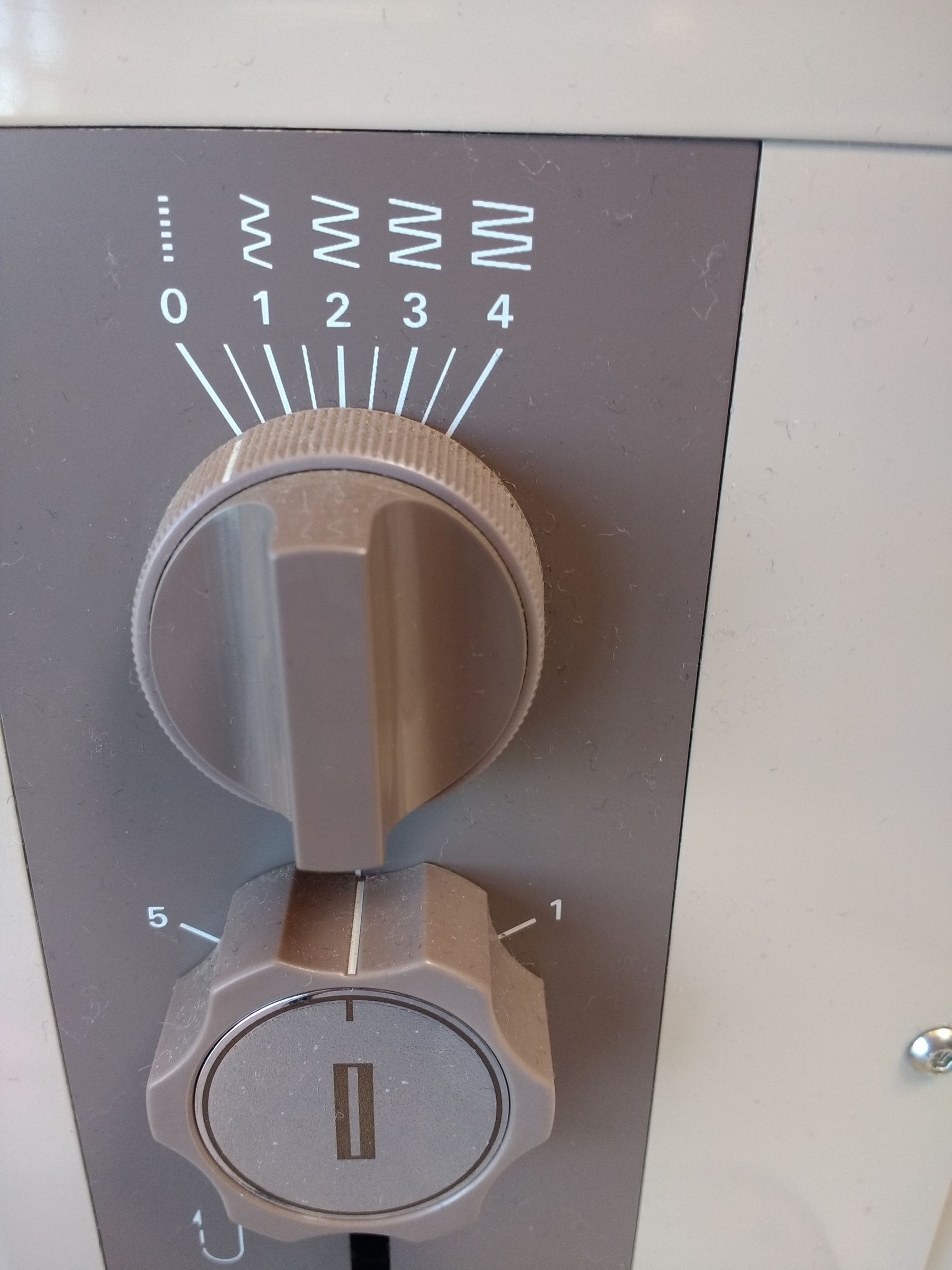 Pier 9 Guides: Bernina 950 Semi Industrial Sewing Machine BASIC USE : 4 ...