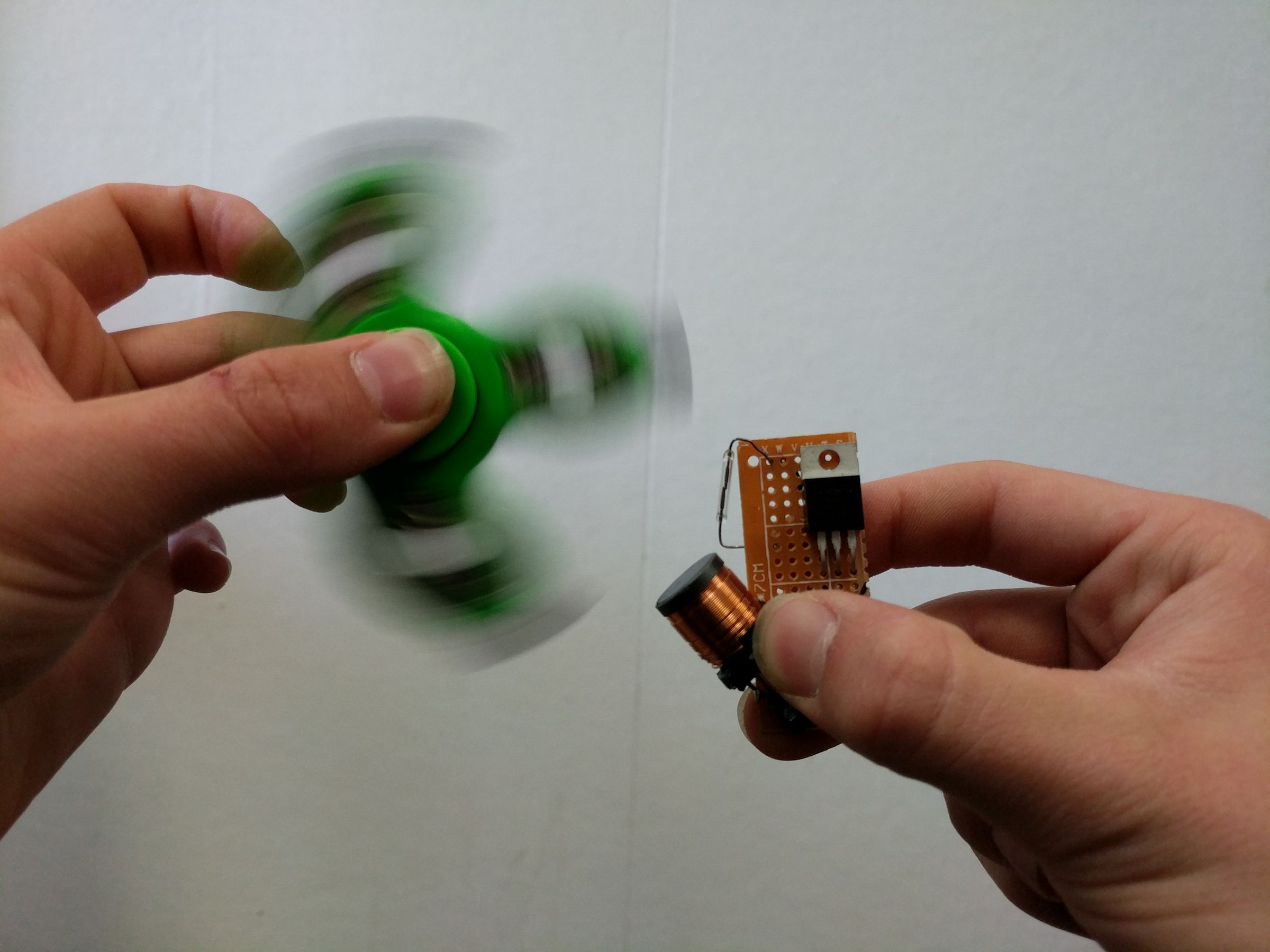 Electromagnetic Fidget Spinner Accelerator : 10 Steps (with Pictures ...