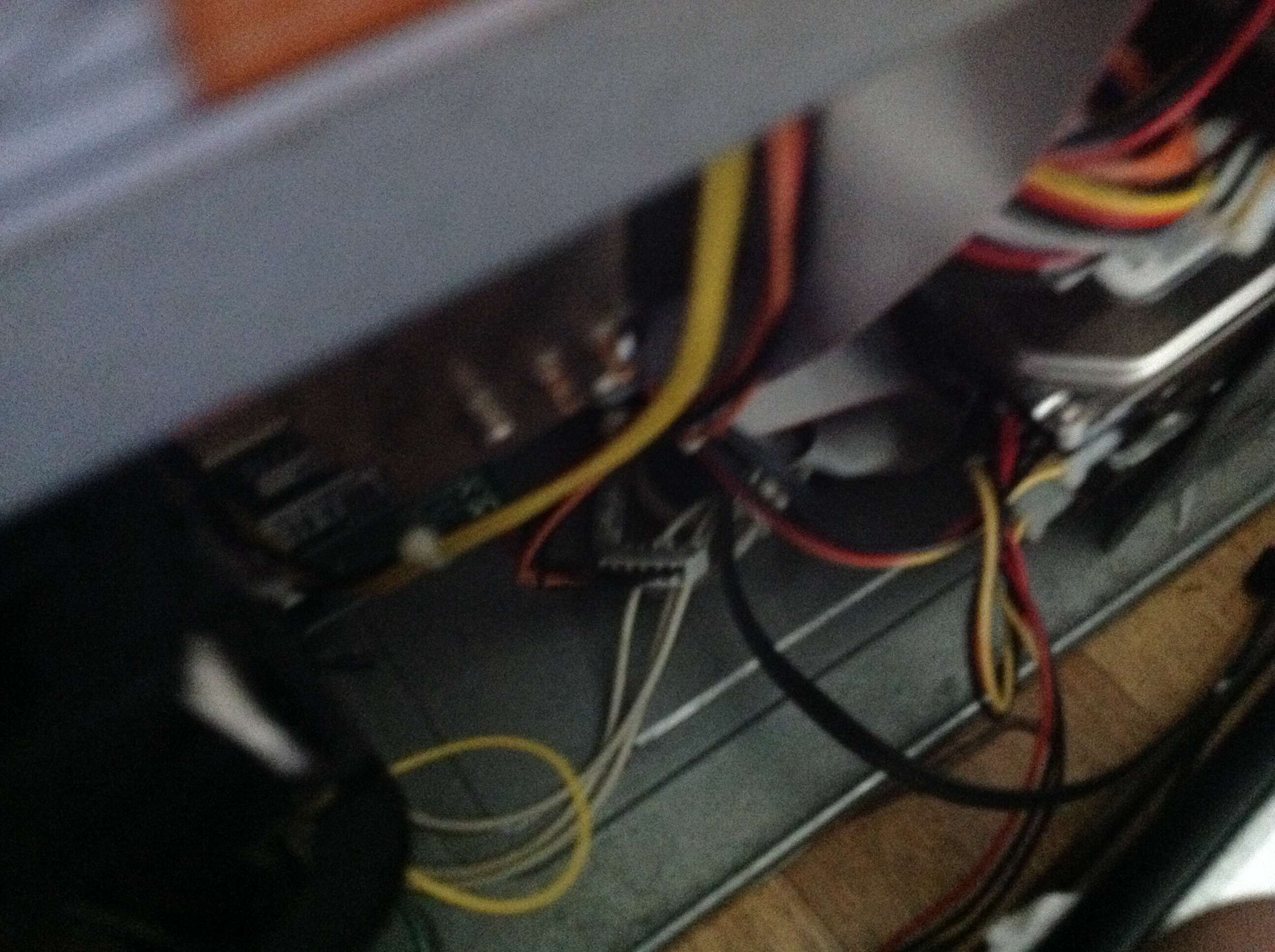 Install HDD in a Desktop PC : 4 Steps - Instructables