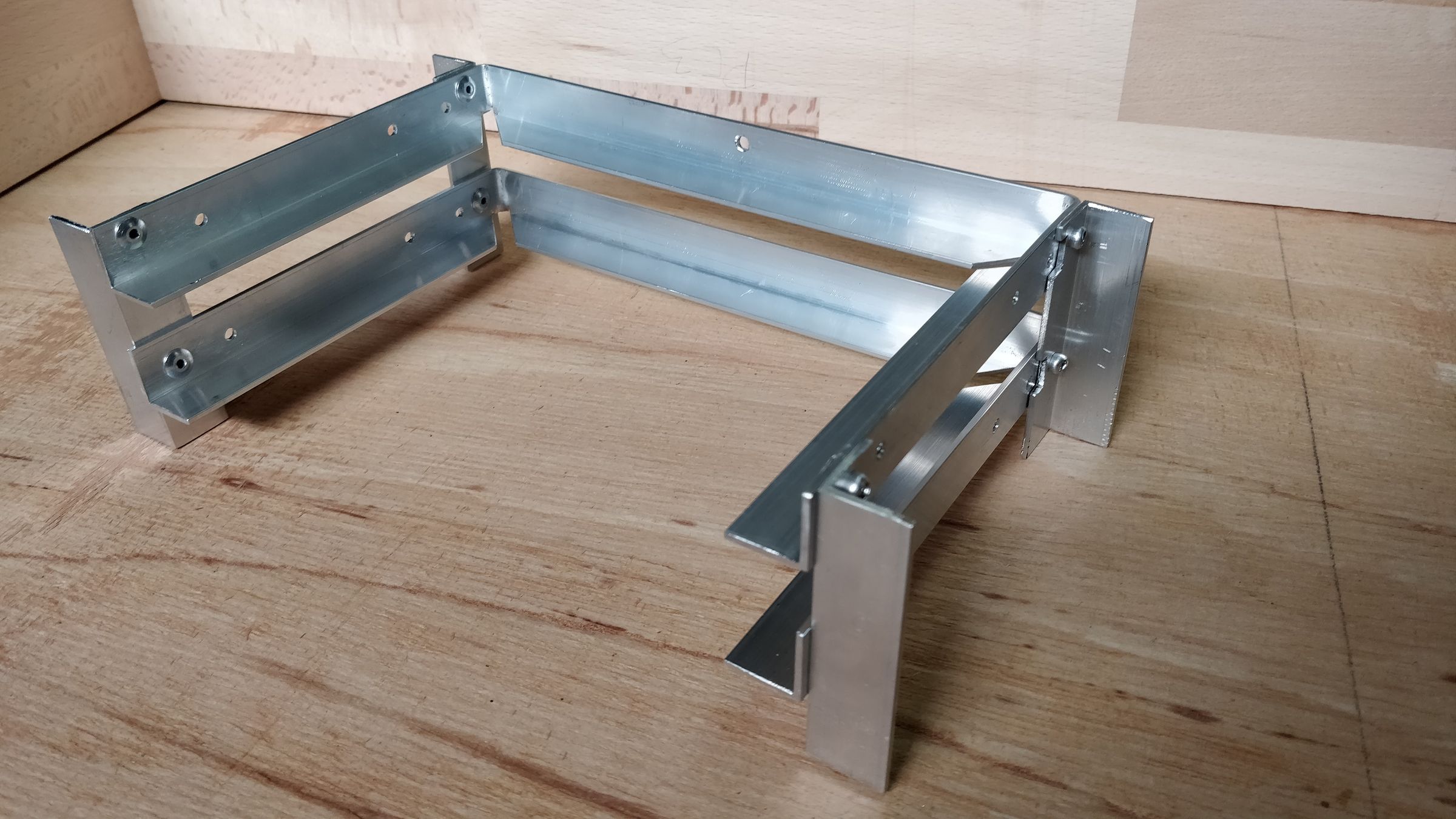 Desk With Built-in Computer and Laptop Height Stand : 10 Steps (with ...