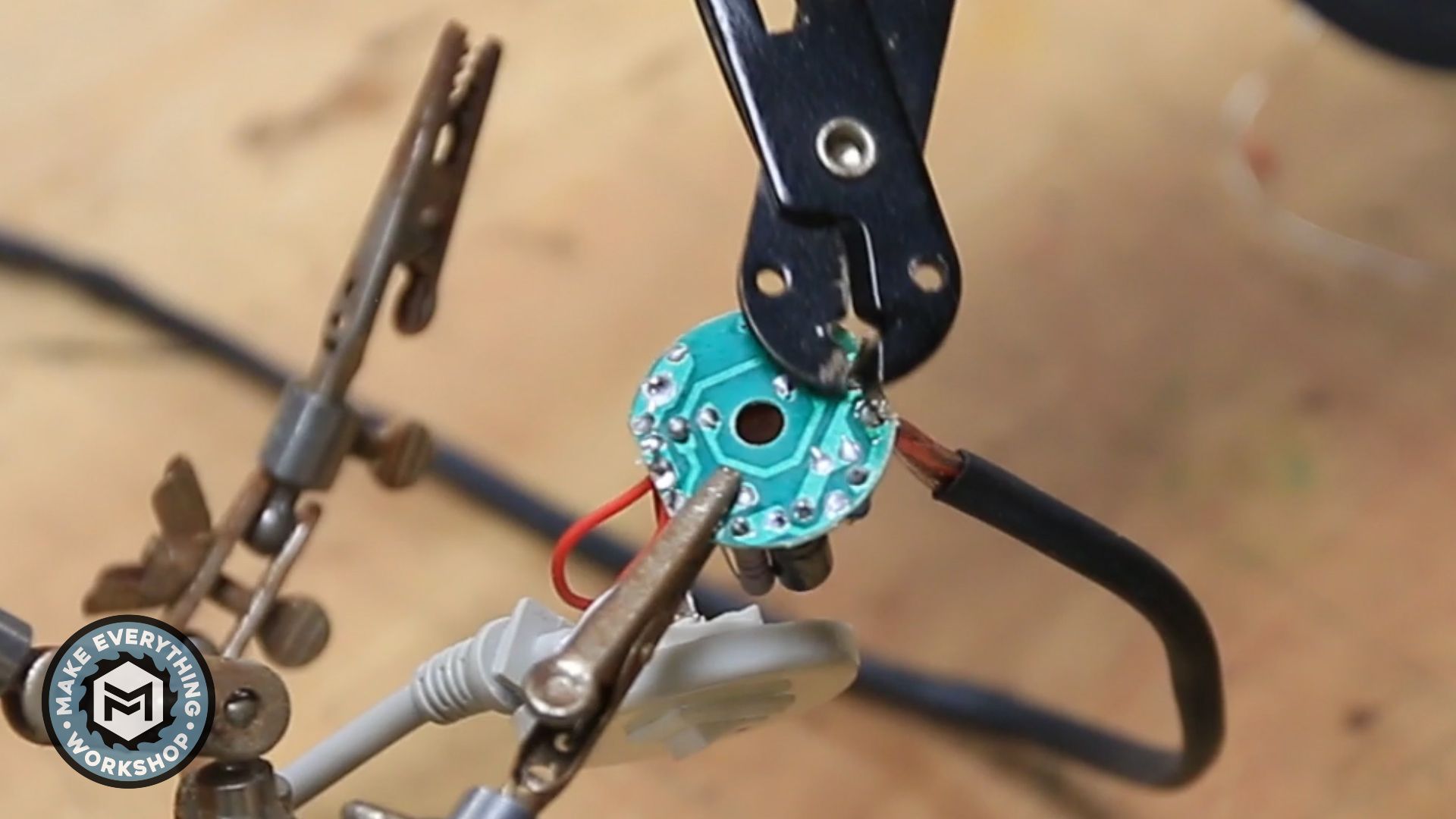 How To: Miter Saw Shadow Line : 12 Steps (with Pictures) - Instructables