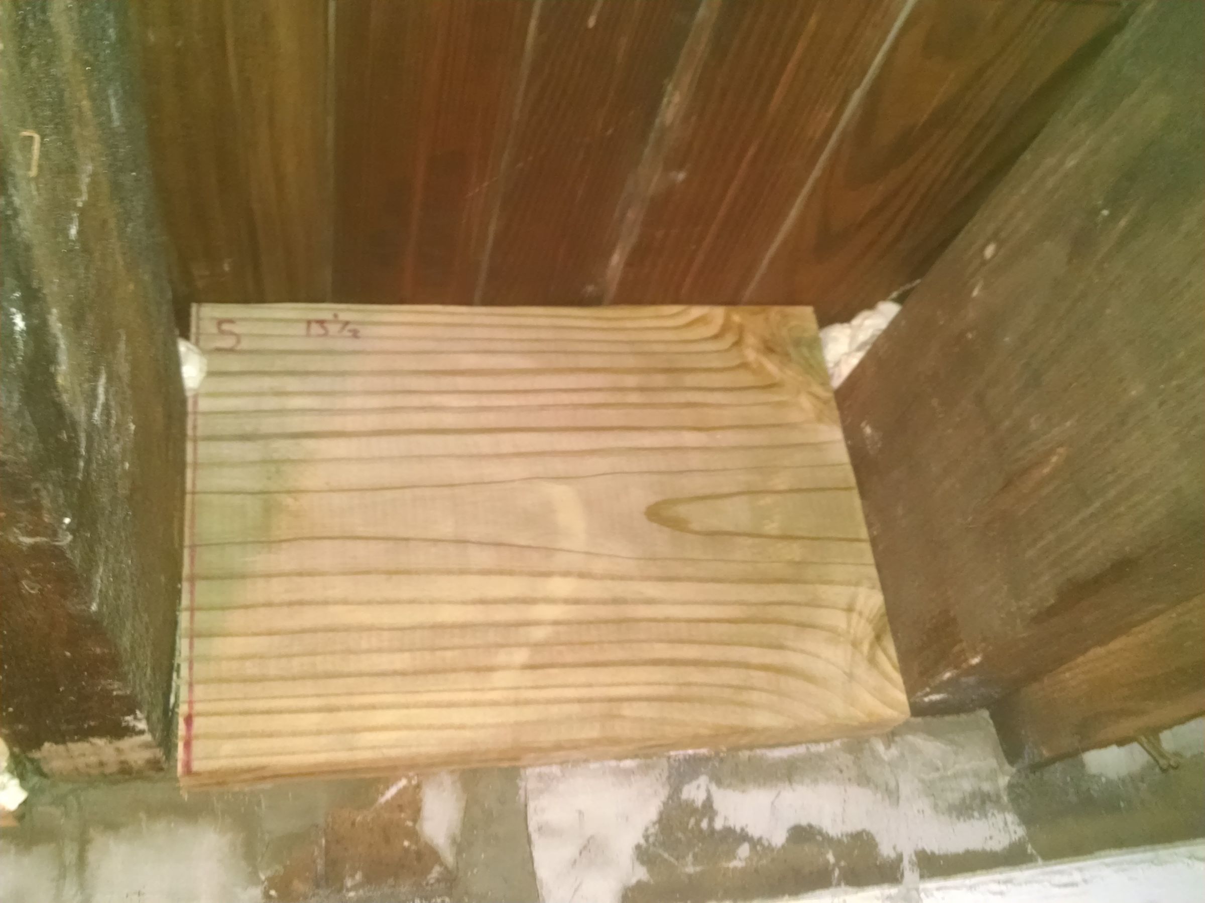Insulating a Home Bump Out and a Porch Soffit : 4 Steps (with Pictures ...