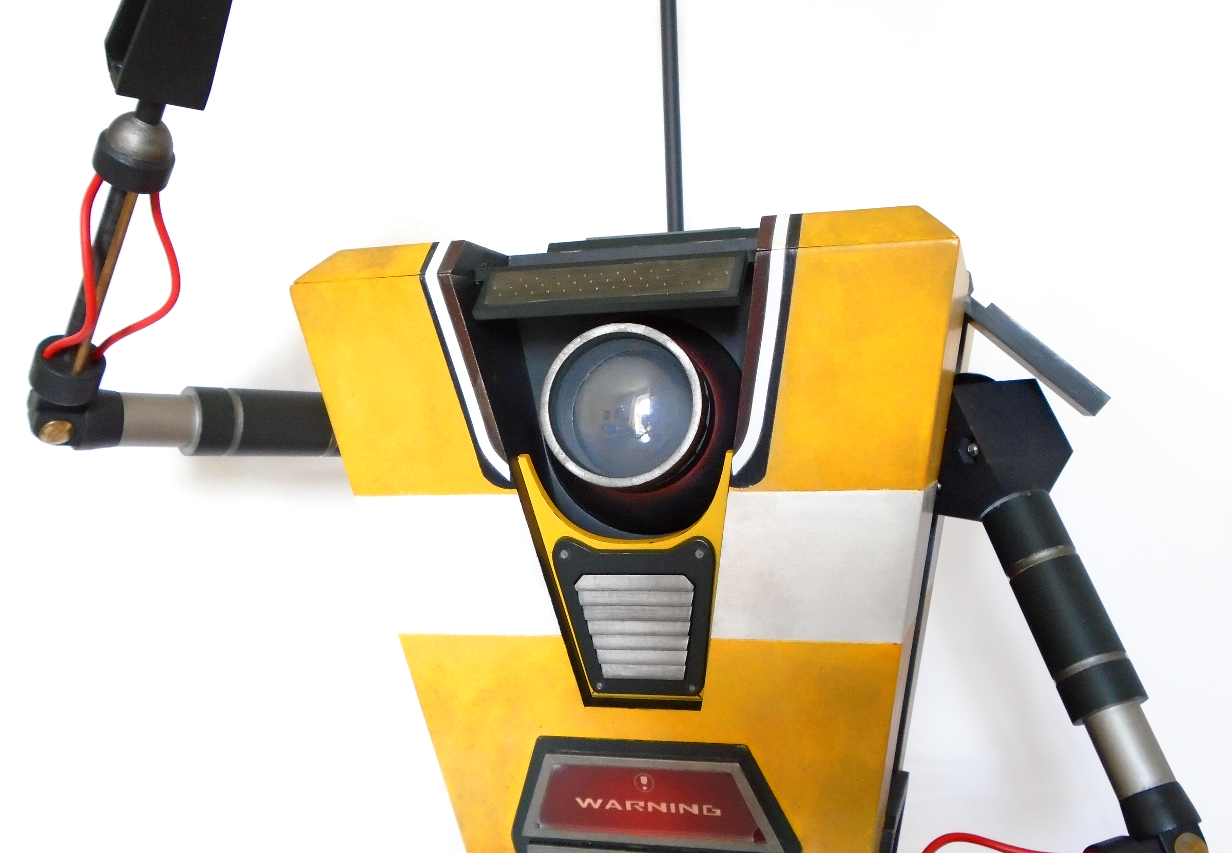 Borderlands 2: Posable Claptrap Model : 17 Steps (with Pictures ...