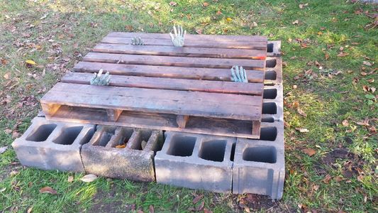 Zombie Pit : 9 Steps (with Pictures) - Instructables