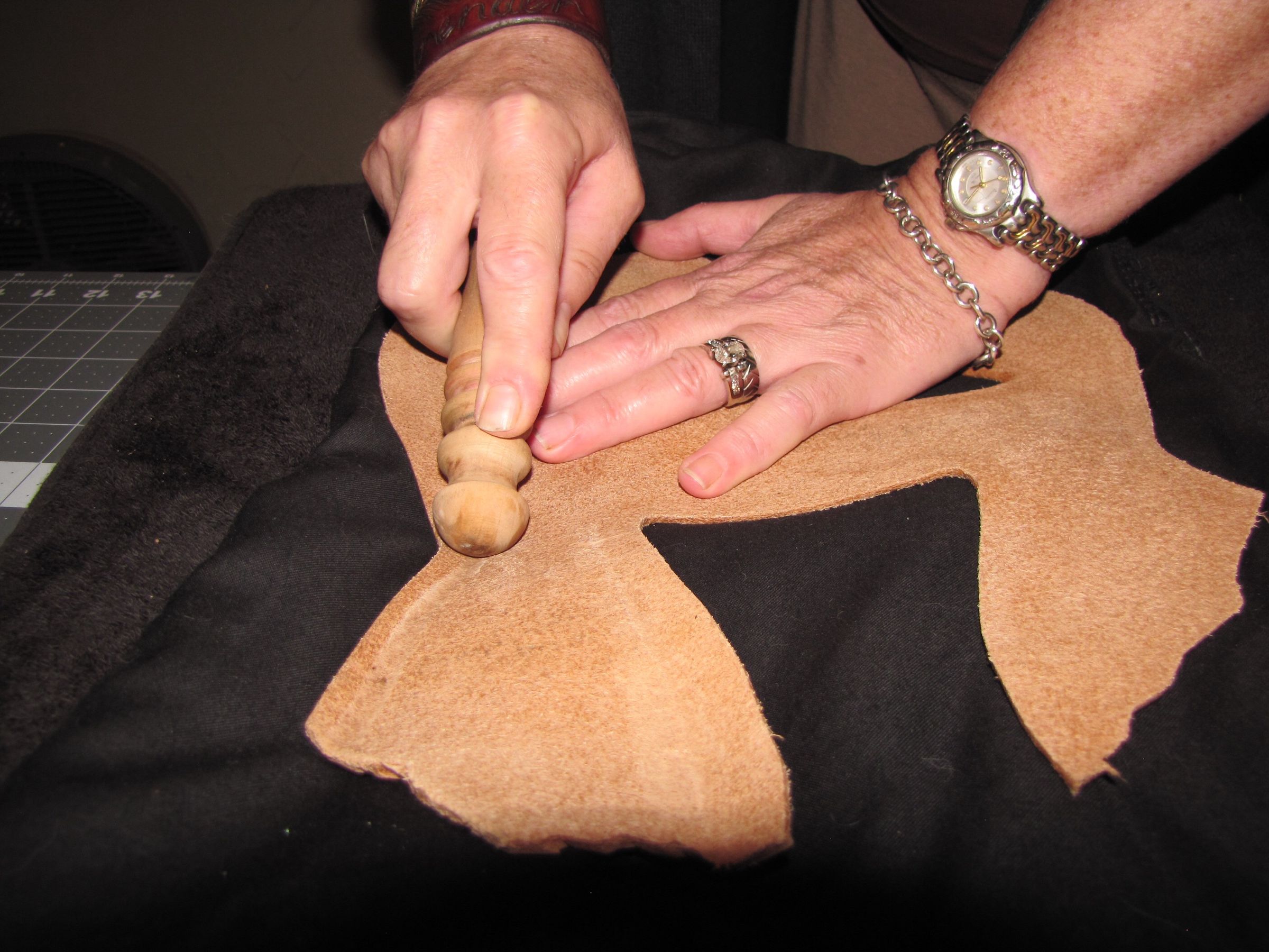 Sculpted Leather Mask Tutorial : 9 Steps (with Pictures) - Instructables