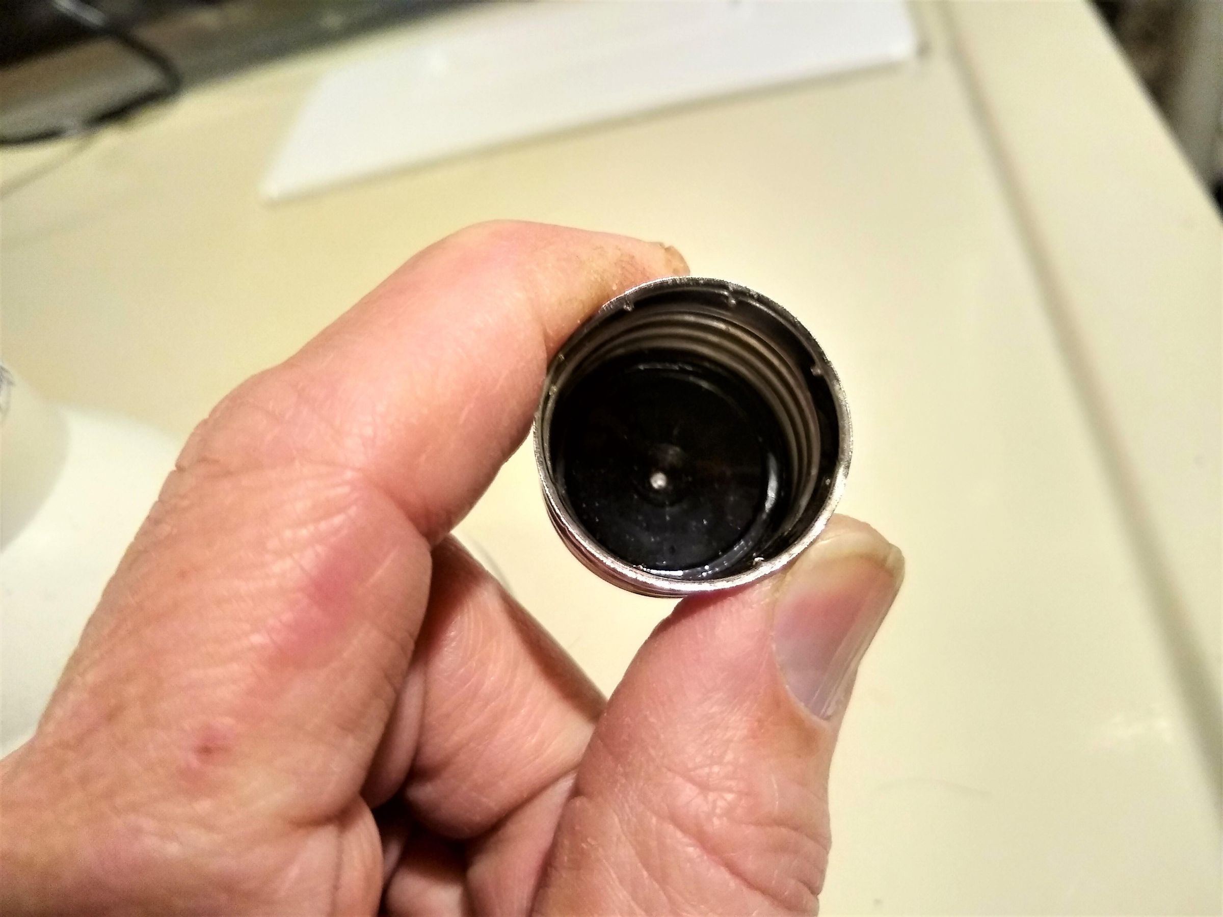 Light Bulb Base Repair : 6 Steps (with Pictures) - Instructables