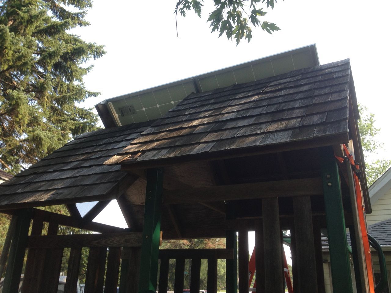 Solar Swing-Set (PV Playhouse) : 9 Steps (with Pictures) - Instructables