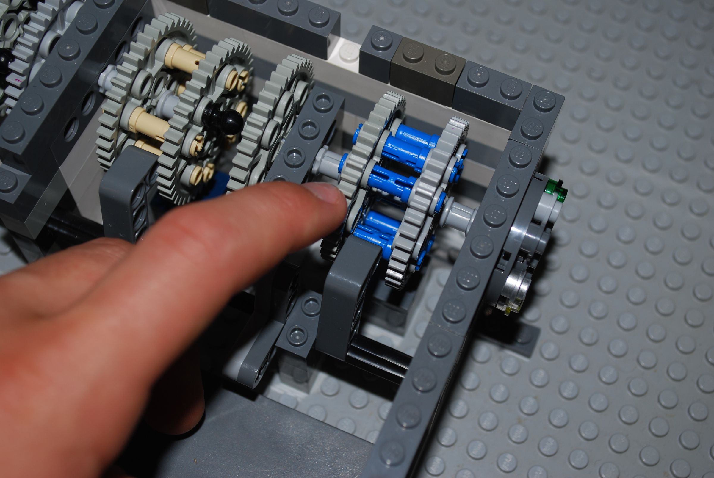 Lego Combination Lock Tutorial : 9 Steps (with Pictures) - Instructables