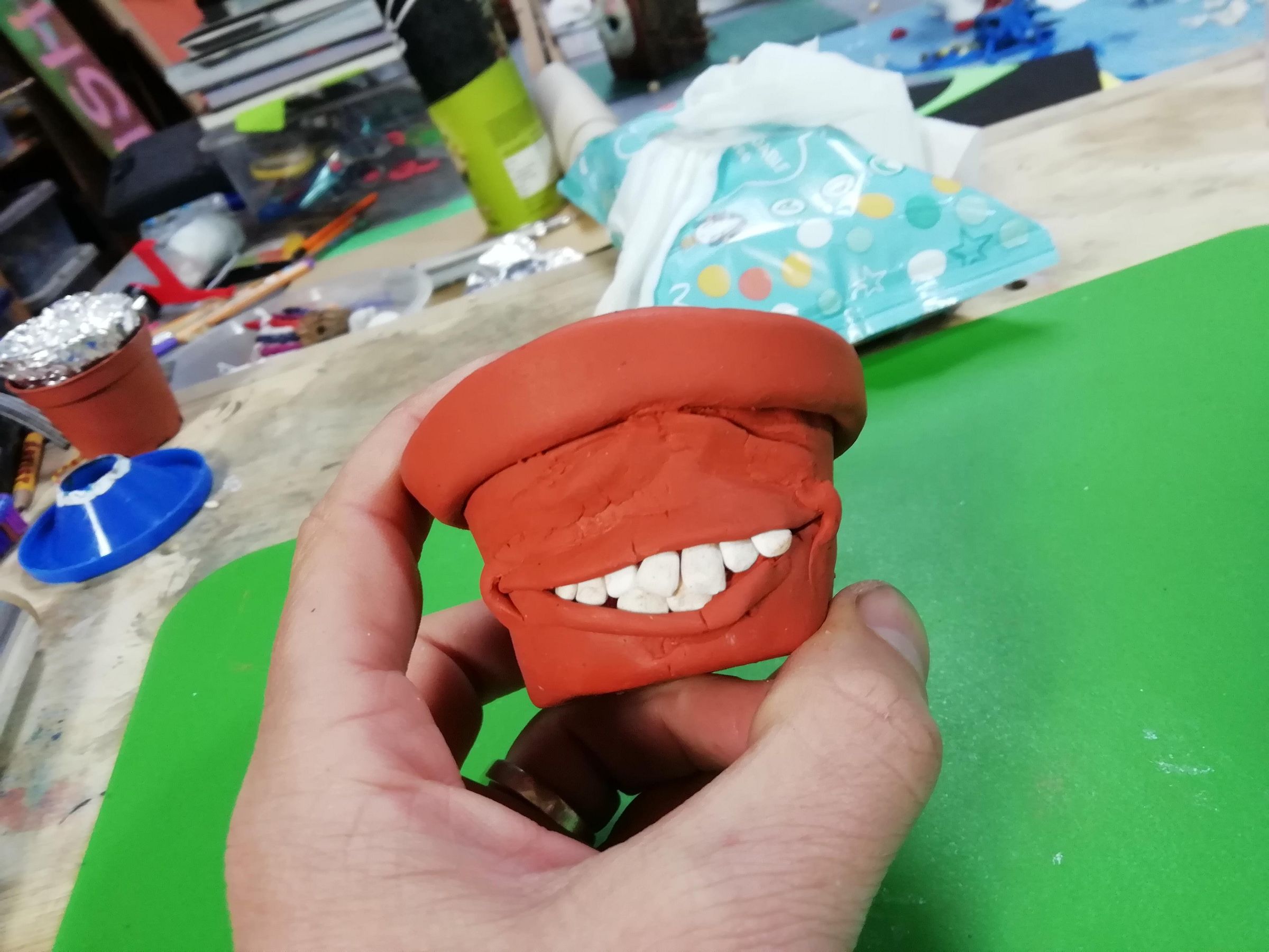 Happy Plant Pots : 4 Steps (with Pictures) - Instructables