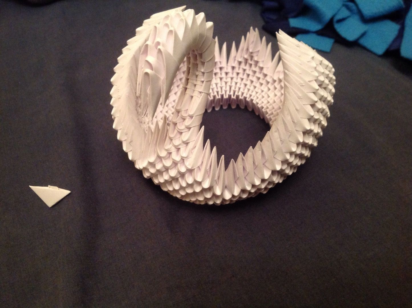 3D Modular Origami Swan : 7 Steps (with Pictures) - Instructables