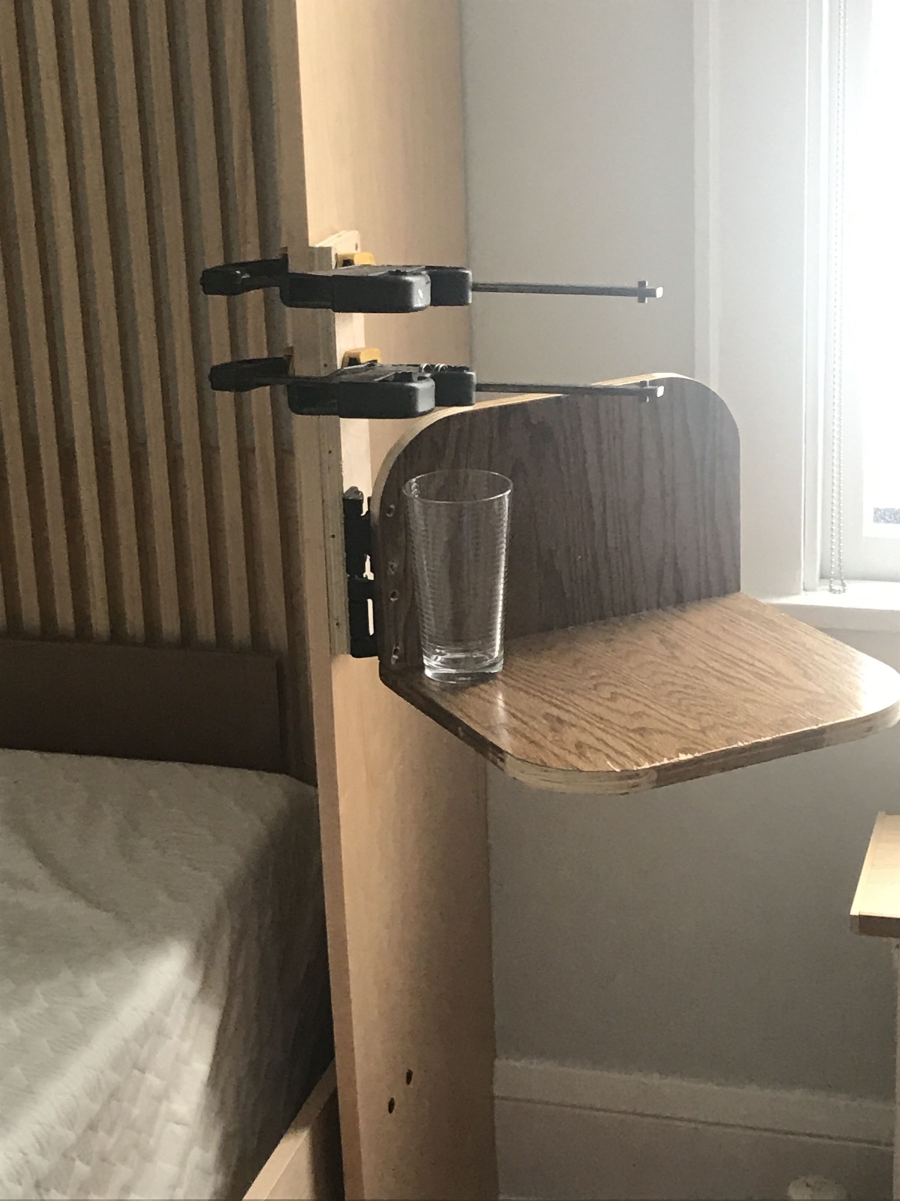 Murphy Shelf : 10 Steps - Instructables