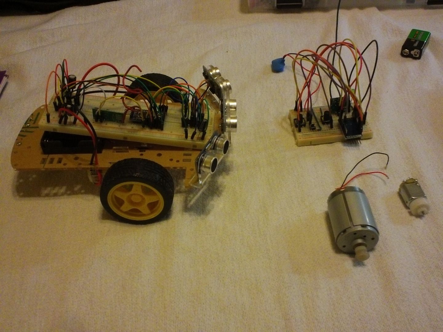 Wirelessly Control a Robot Using Arduino and RF Modules ! : 7 Steps ...
