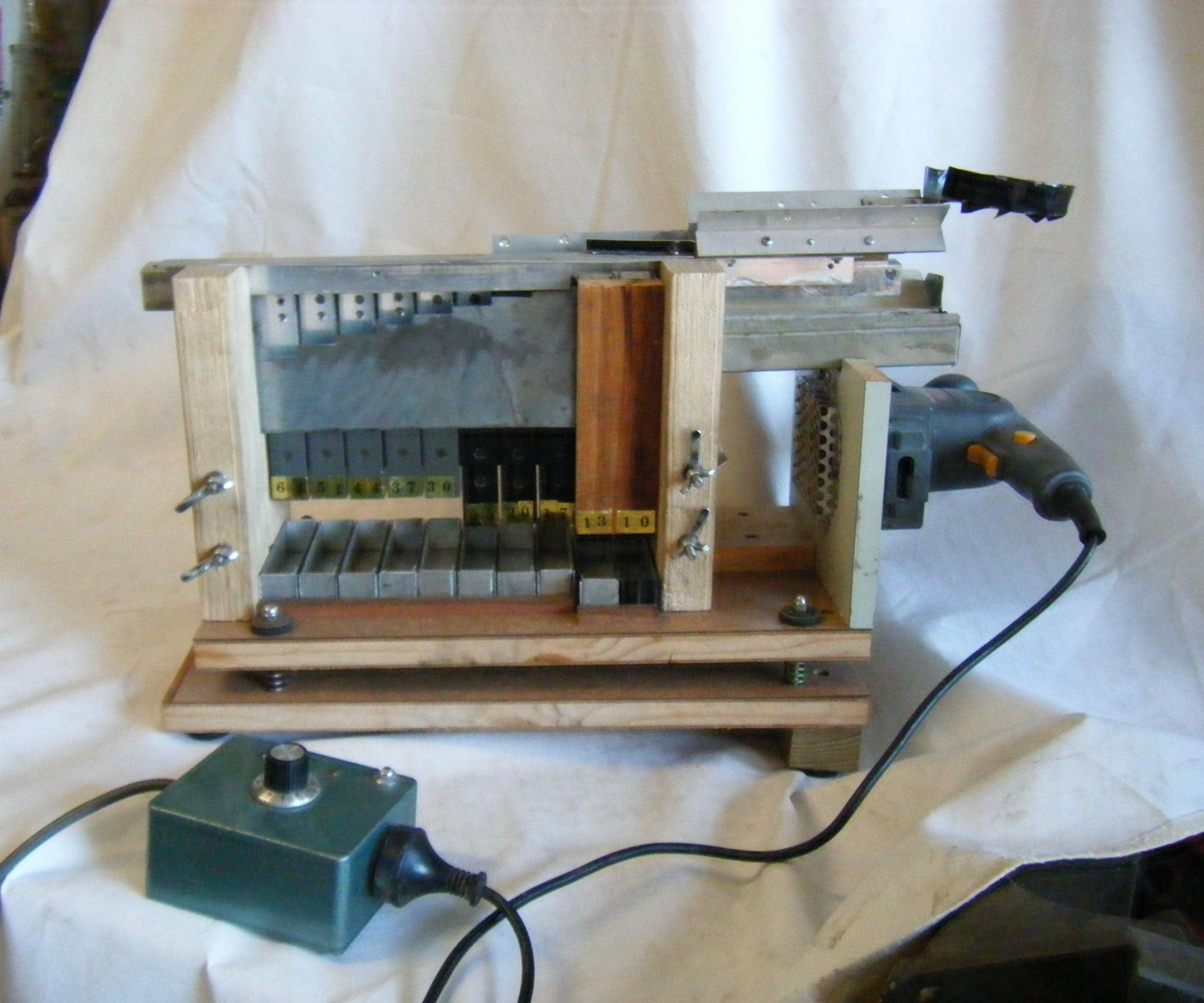 Automatic Screw Sorter : 13 Steps (with Pictures) - Instructables