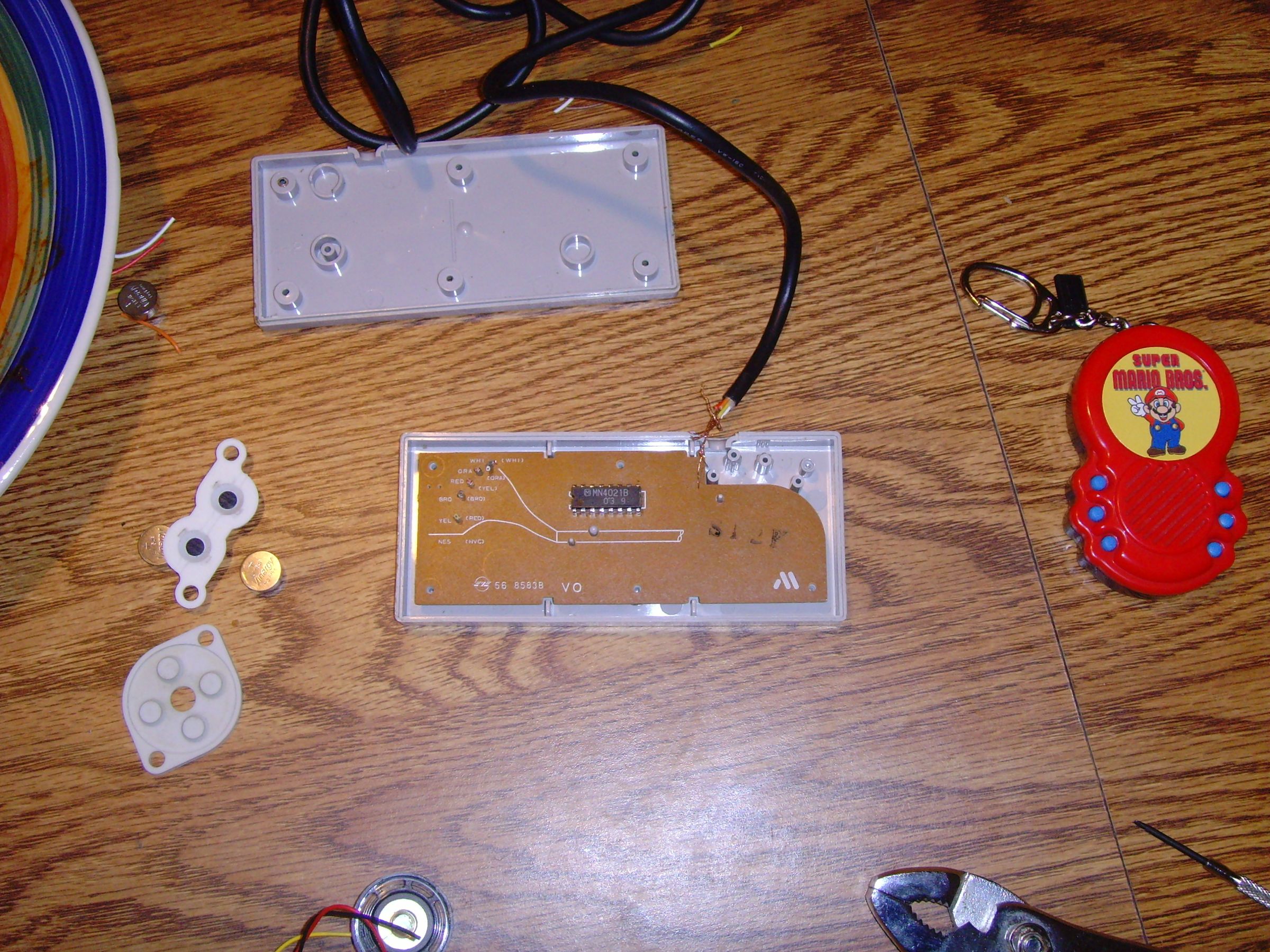 NES Controller Belt Buckle W/ Sound FX! : 12 Steps - Instructables