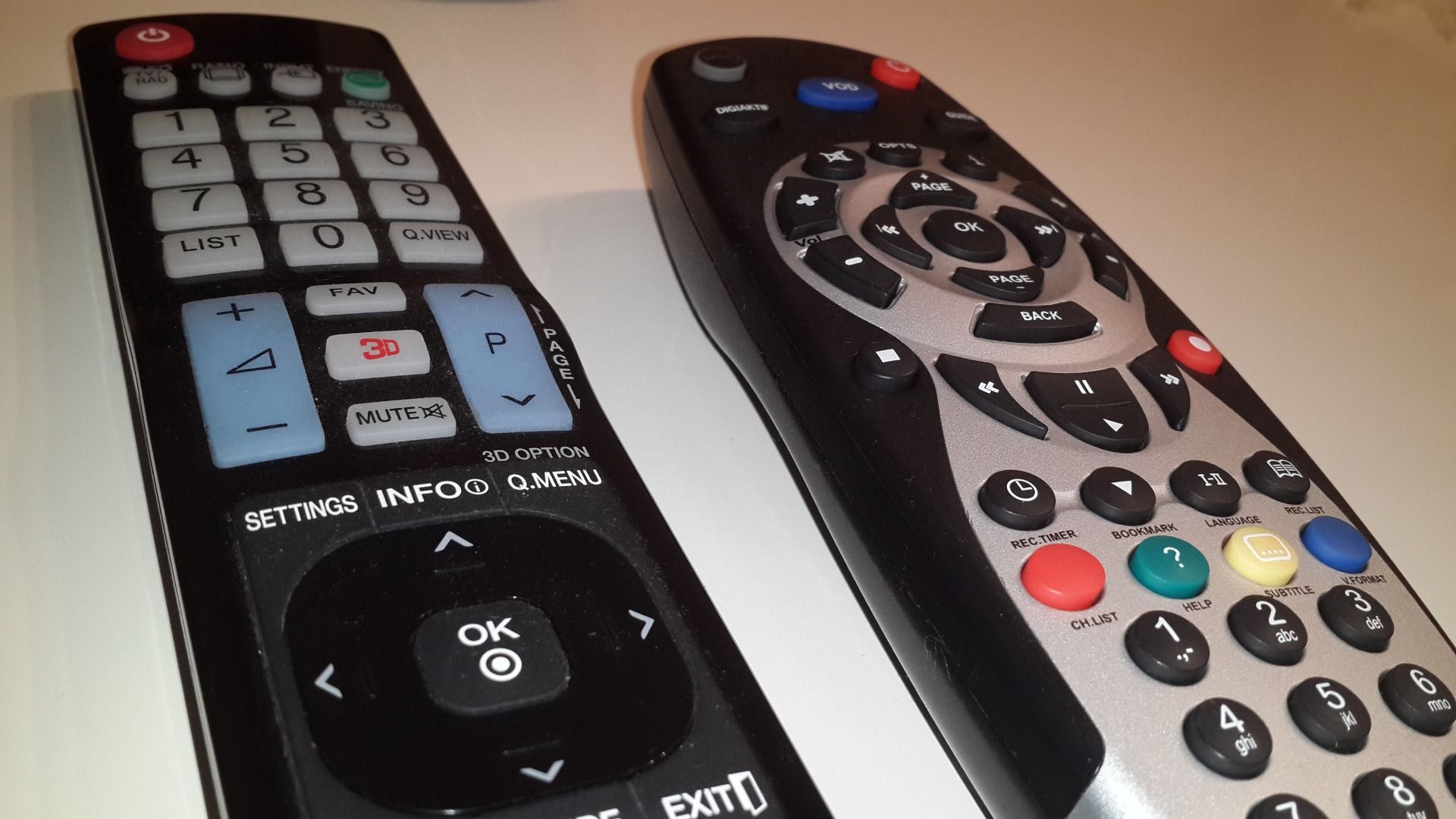 Fixing Non Working Buttons of Any Remote Control : 4 Steps (with ...