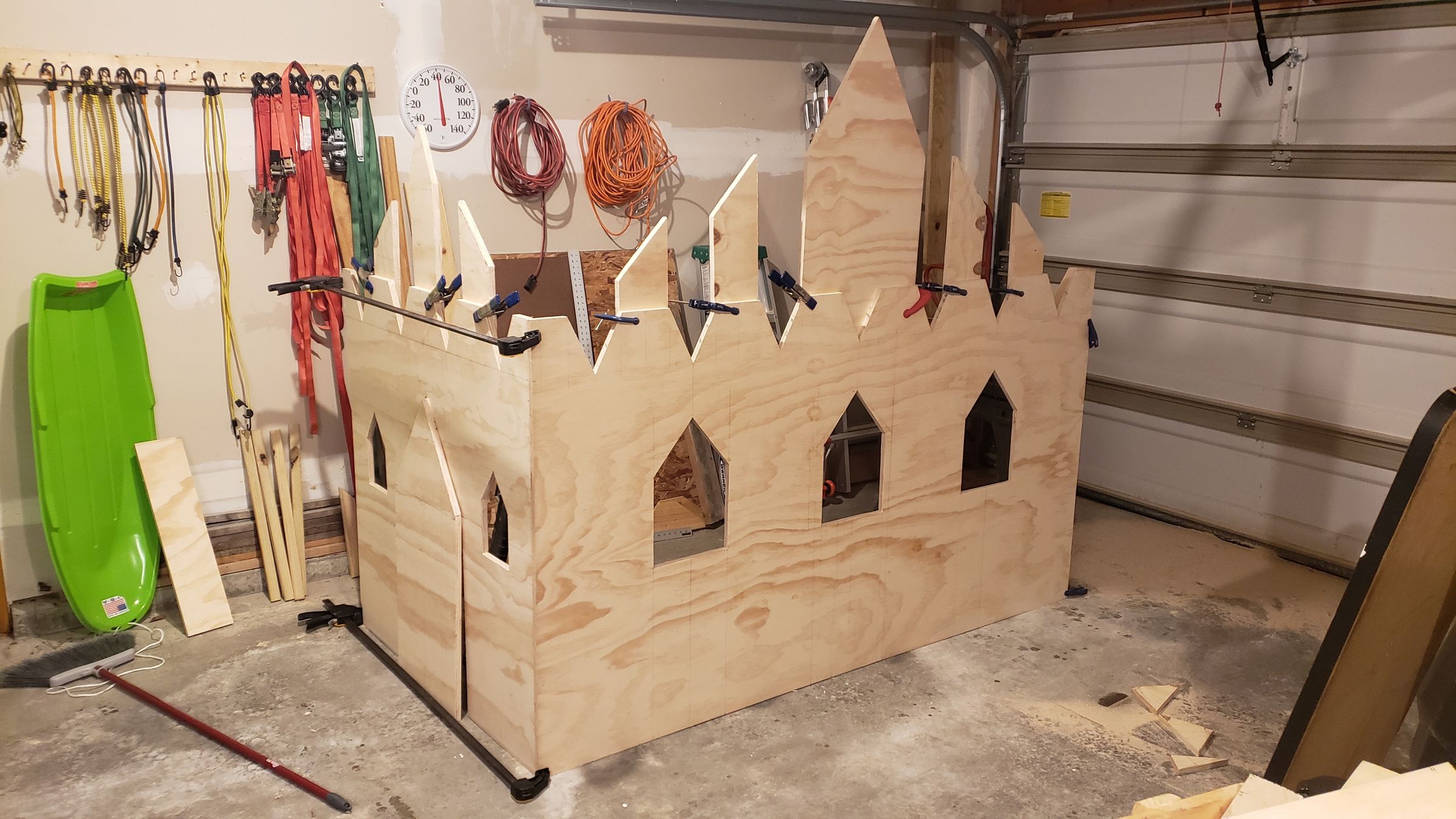 Under-the-Stairs Elsa Ice Castle : 13 Steps (with Pictures) - Instructables