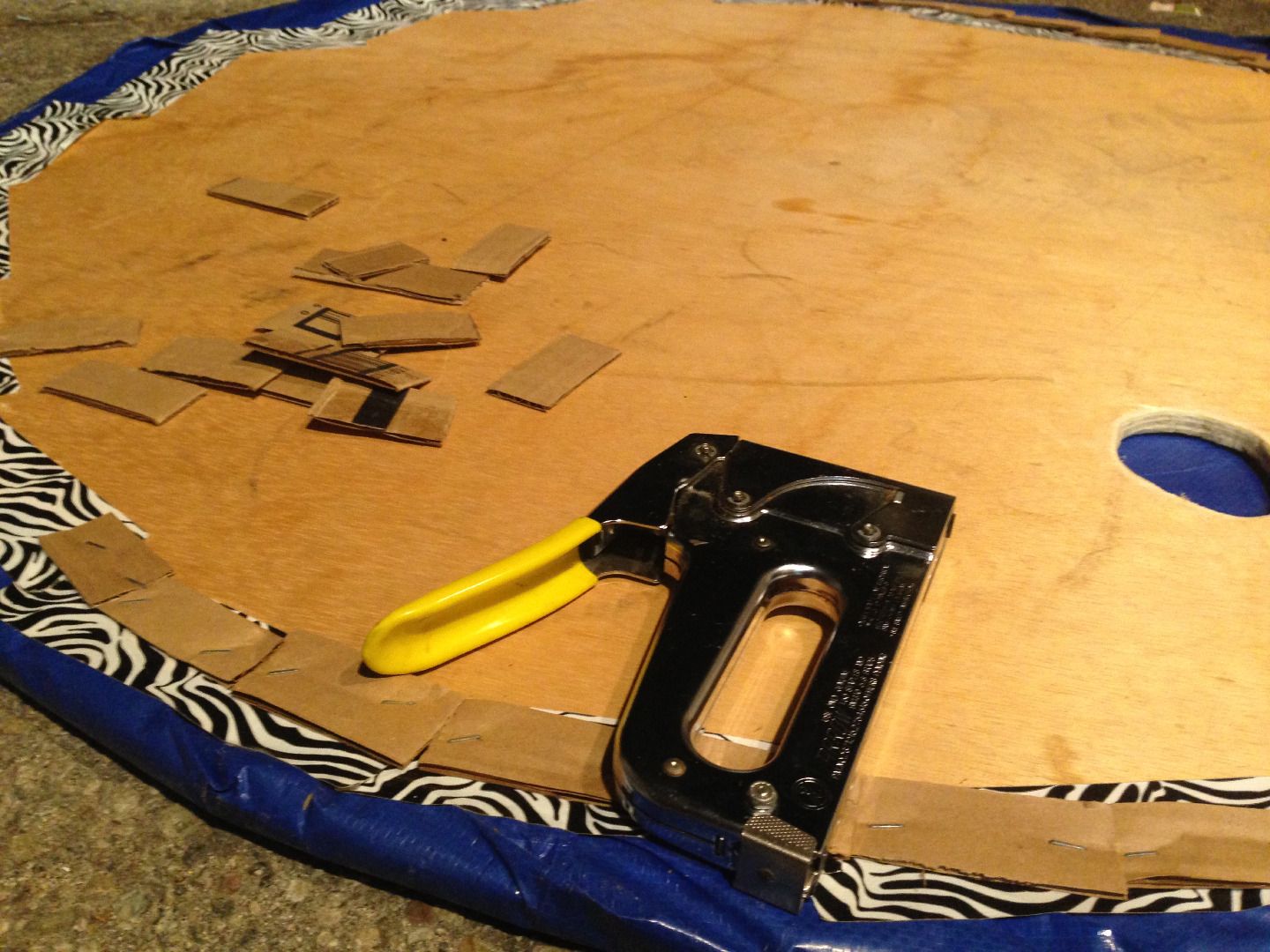 Simple Leaf Blower Hovercraft : 7 Steps (with Pictures) - Instructables
