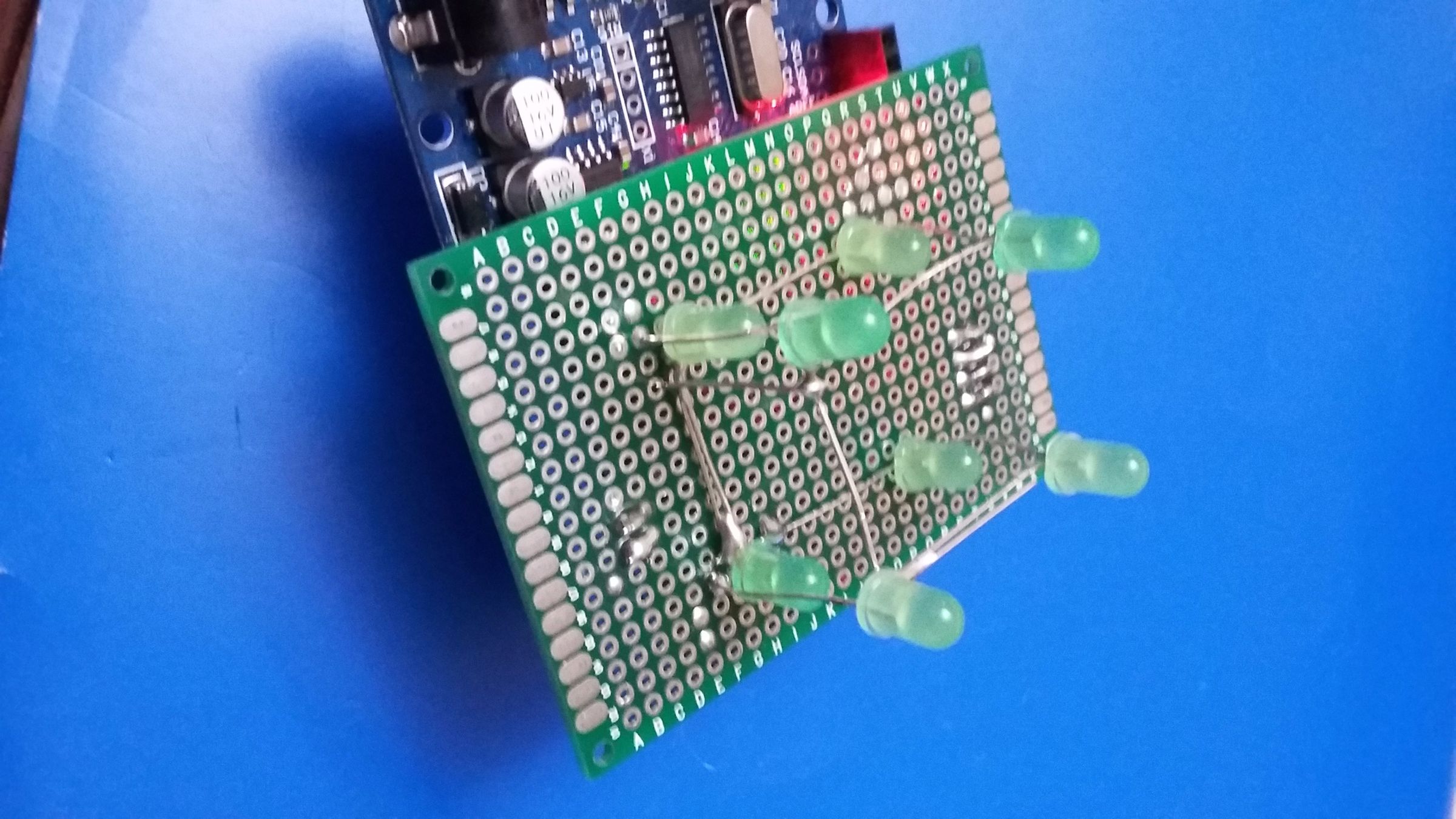 A Simple LED Cube 2X2X2 : 4 Steps (with Pictures) - Instructables