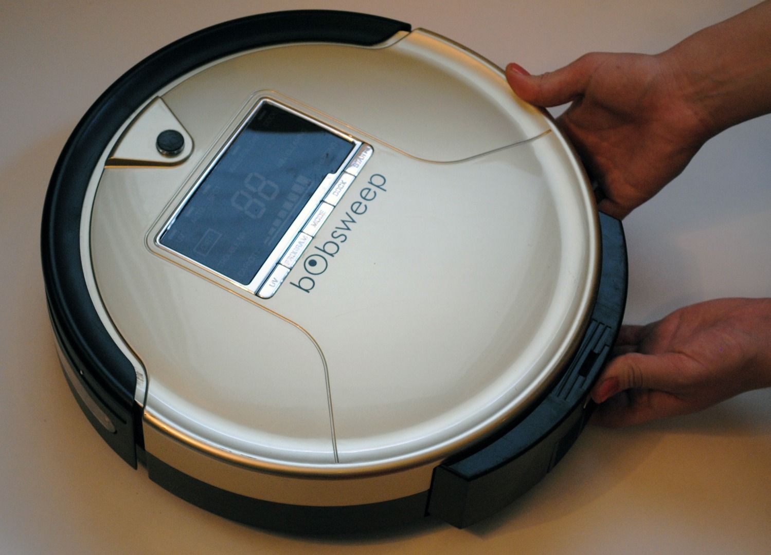 How to Clean Your BObsweep : 13 Steps - Instructables