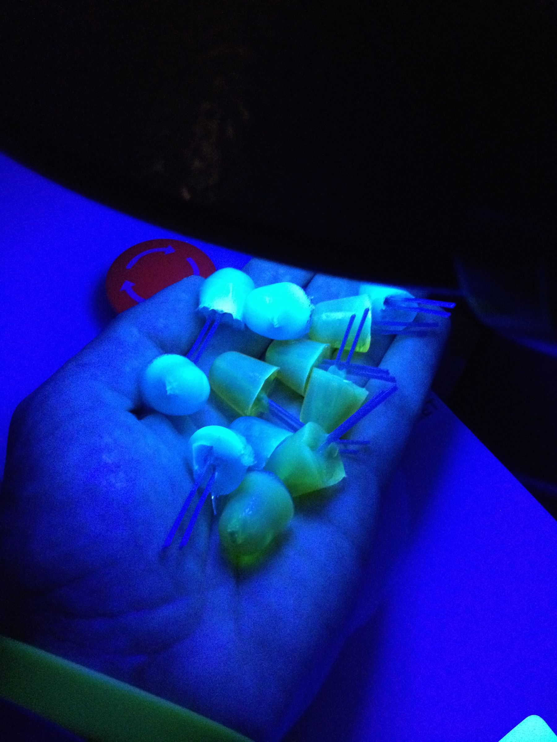 LED Lights Gummy Candy. Edible + Glowing Candy! : 5 Steps (with ...