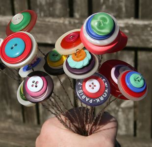 Button Flower Bouquet : 8 Steps (with Pictures) - Instructables
