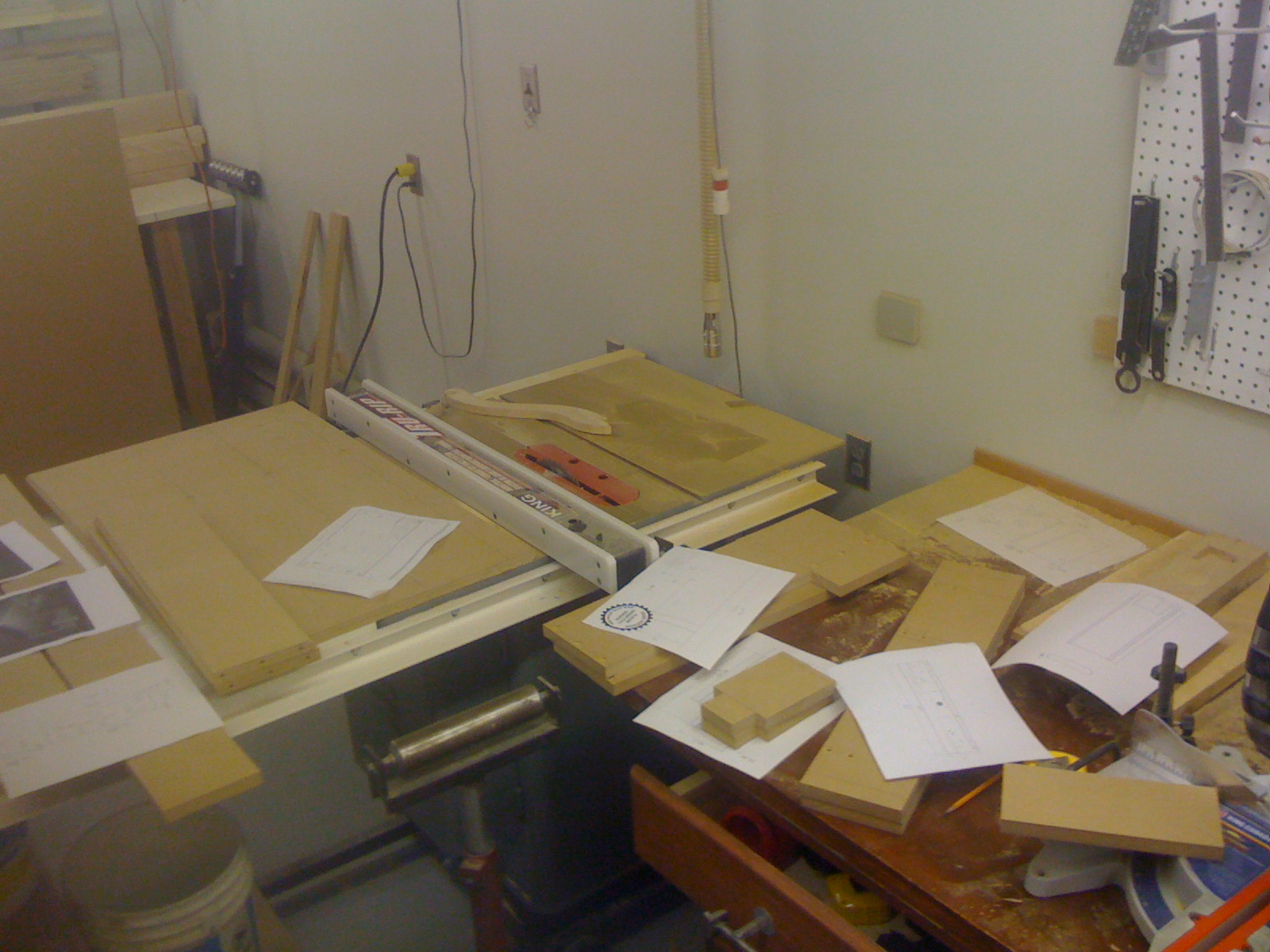 DIY MDF CNC Machine 36x22 : 9 Steps (with Pictures) - Instructables