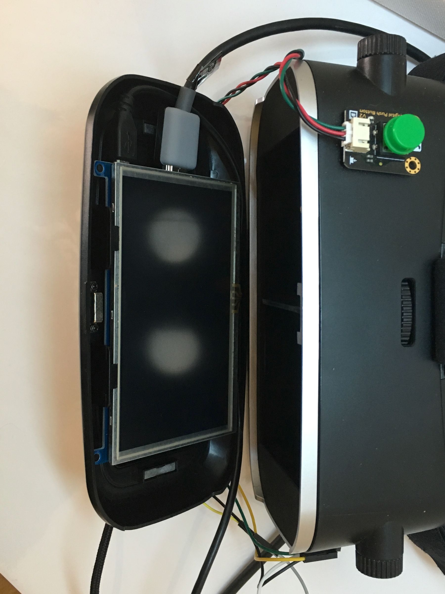 DIY VR HEADSET FOR $80 : 10 Steps (with Pictures) - Instructables