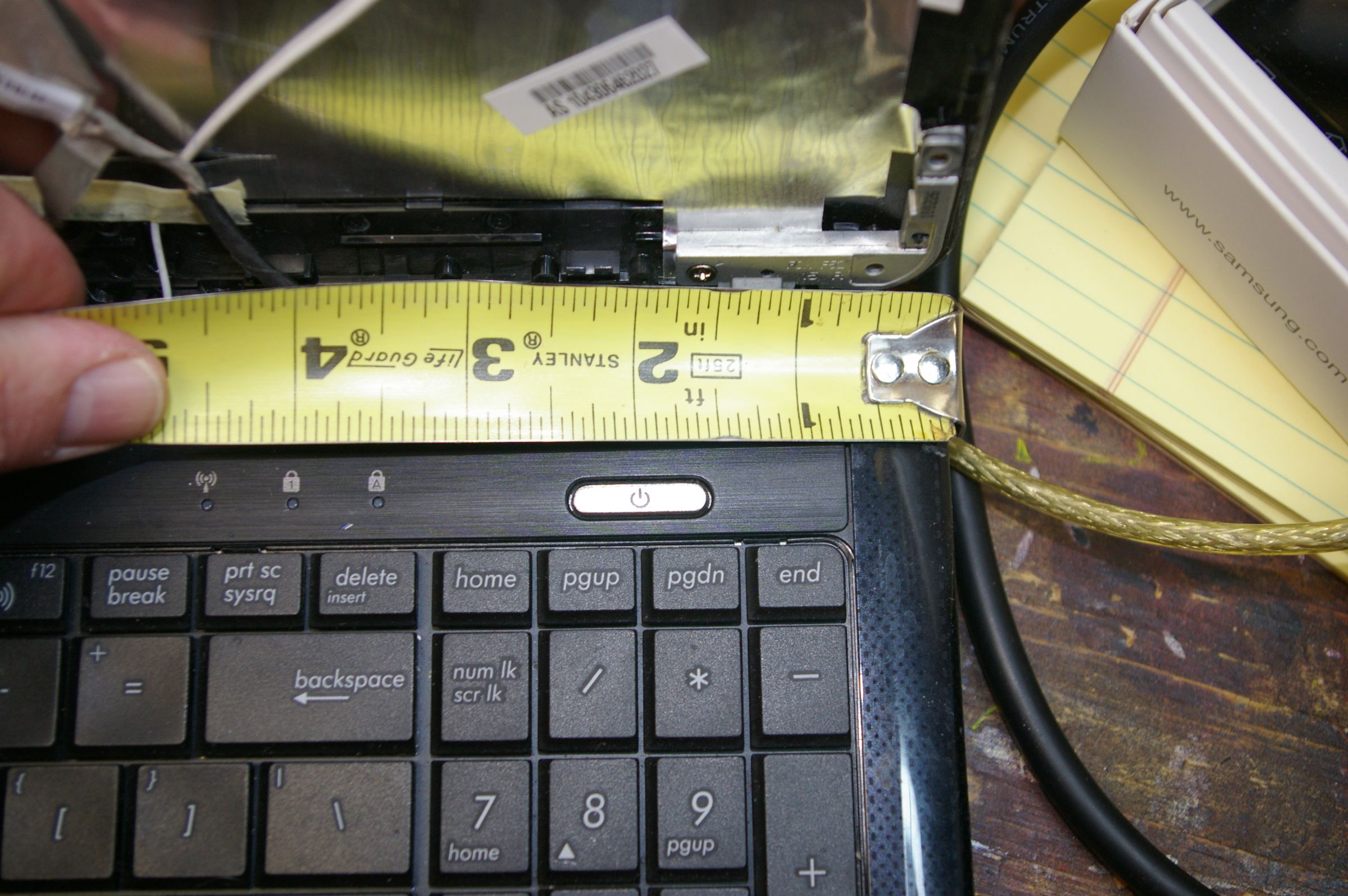 Convert a Laptop With a Broken Screen Into a Quiet, Space Saving ...
