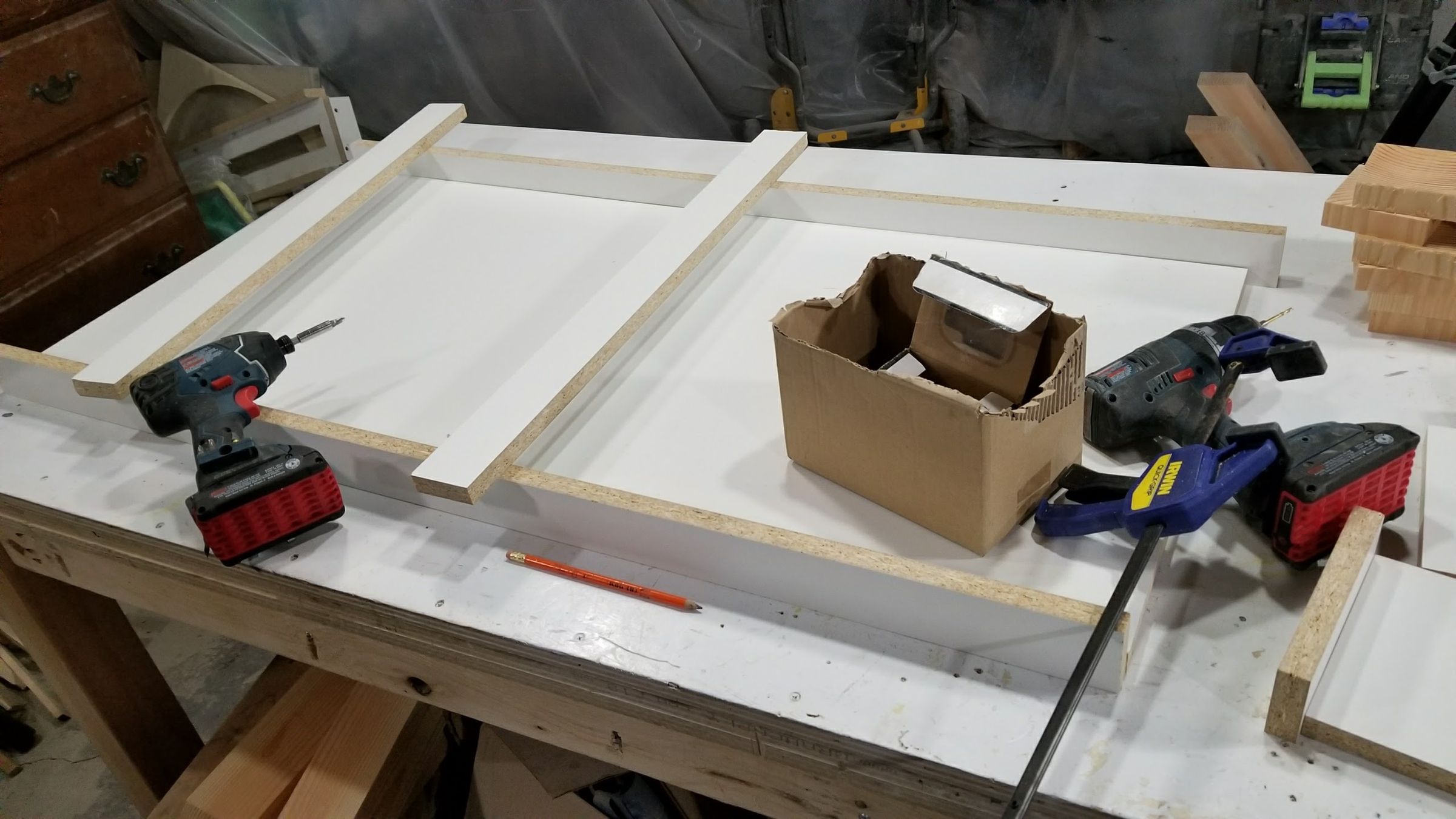 Make a "Marble" Table From Concrete W/ Torched Wood Base : 9 Steps ...