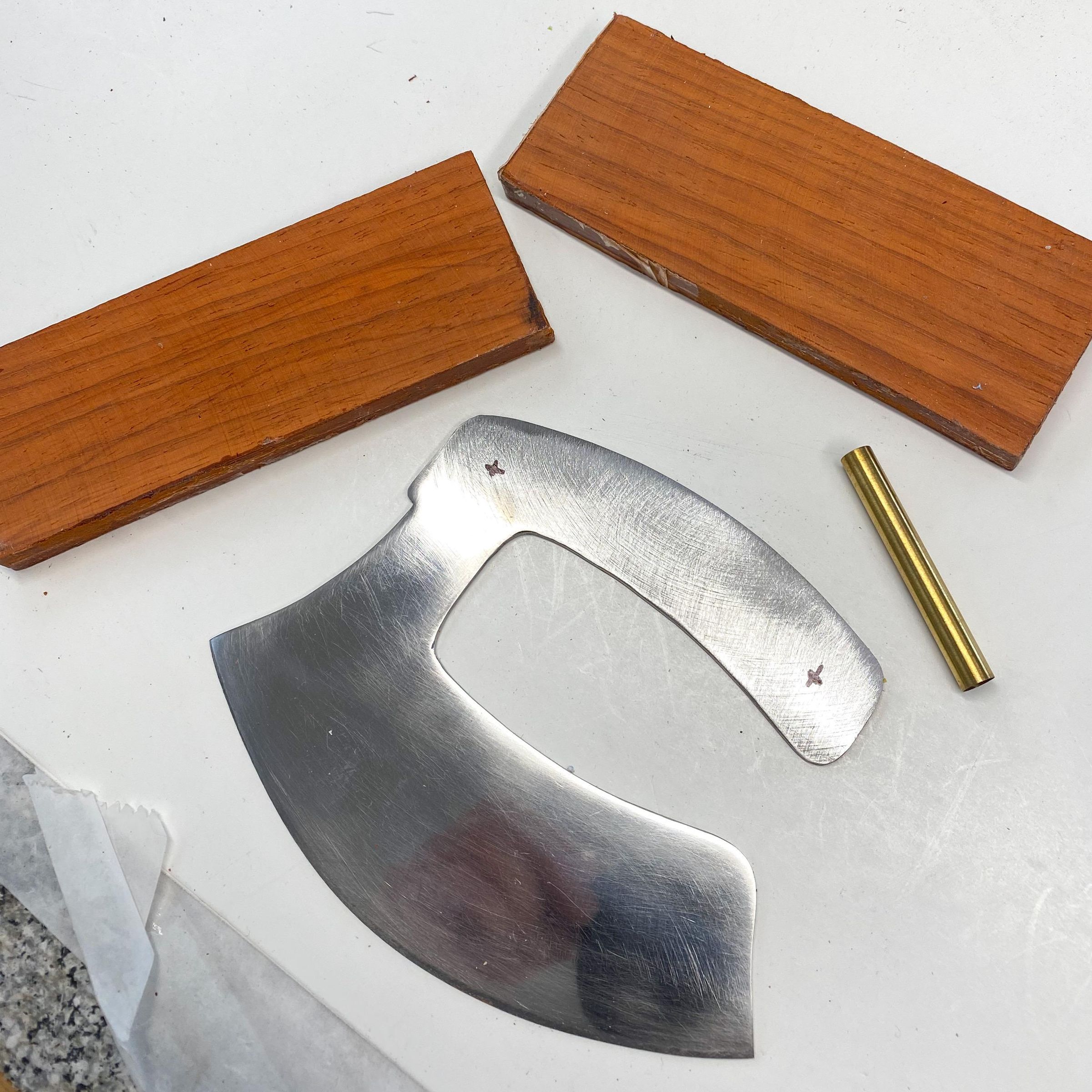 How to Make a Ulu Knife From a Old Saw Blade Plus a Bonus Cutting Board ...