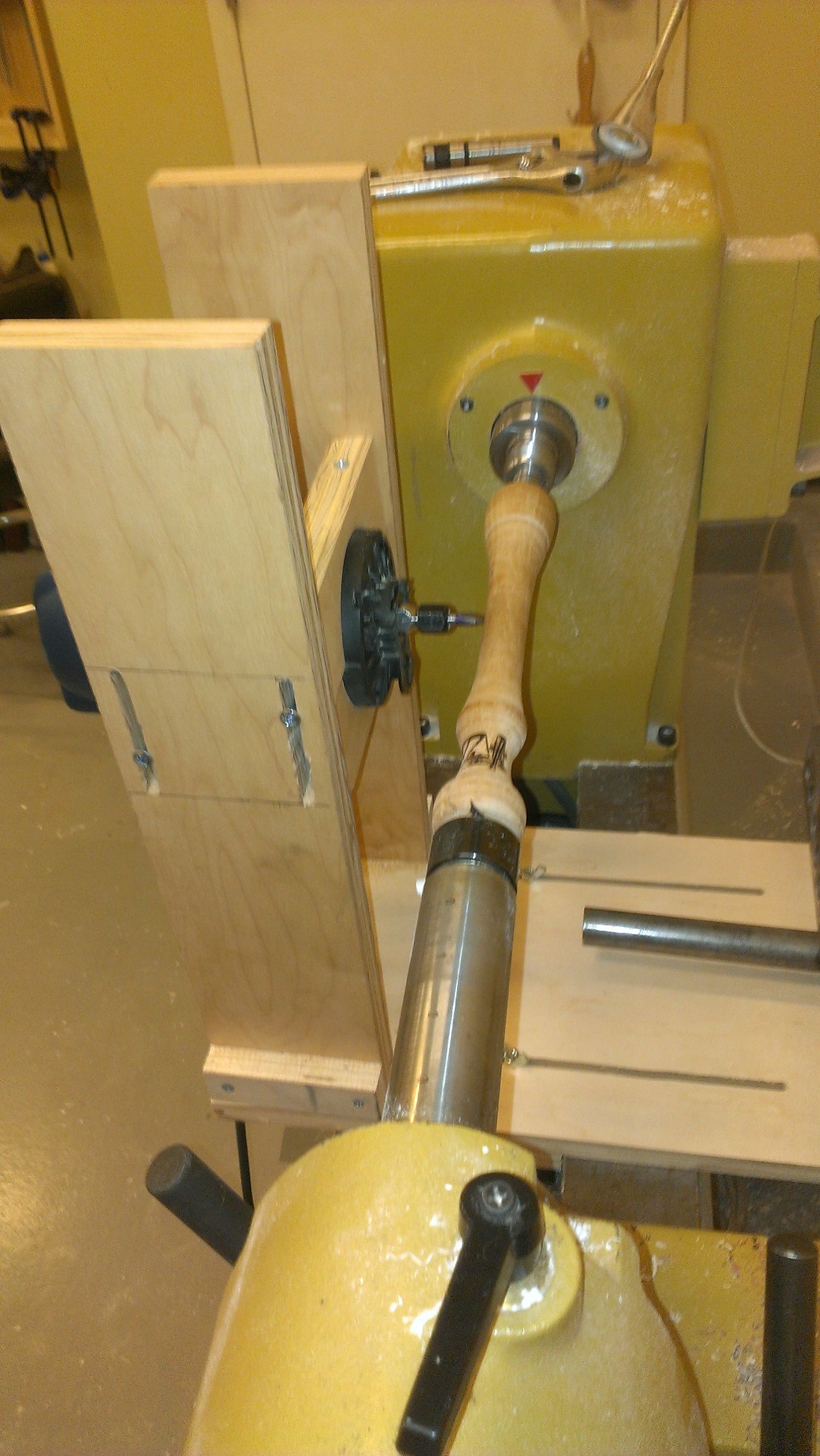Router Jig for Flutes on Wood Lathe : 4 Steps (with Pictures ...