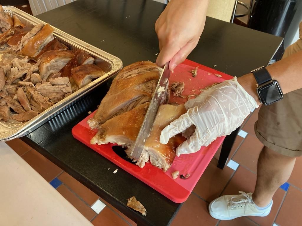 Build a Caja China ~ Roast a Pig in a Box : 10 Steps (with Pictures ...