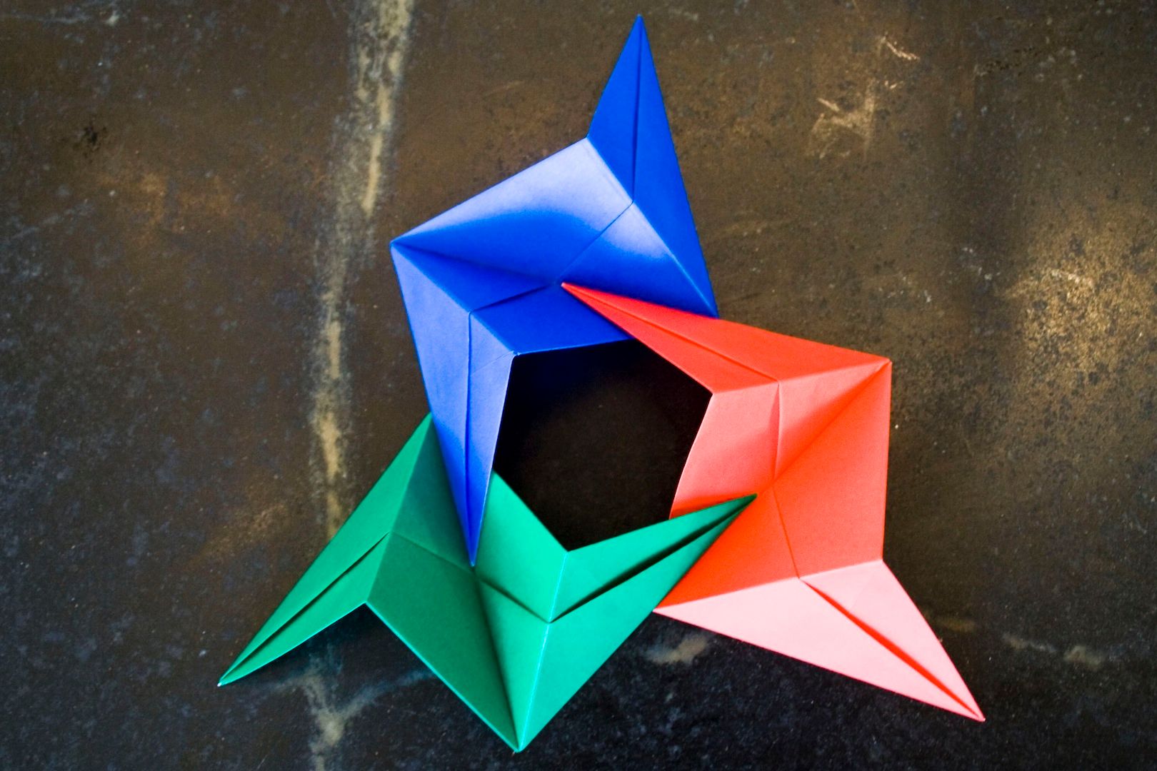 Sonobe Unit Origami : 9 Steps (with Pictures) - Instructables