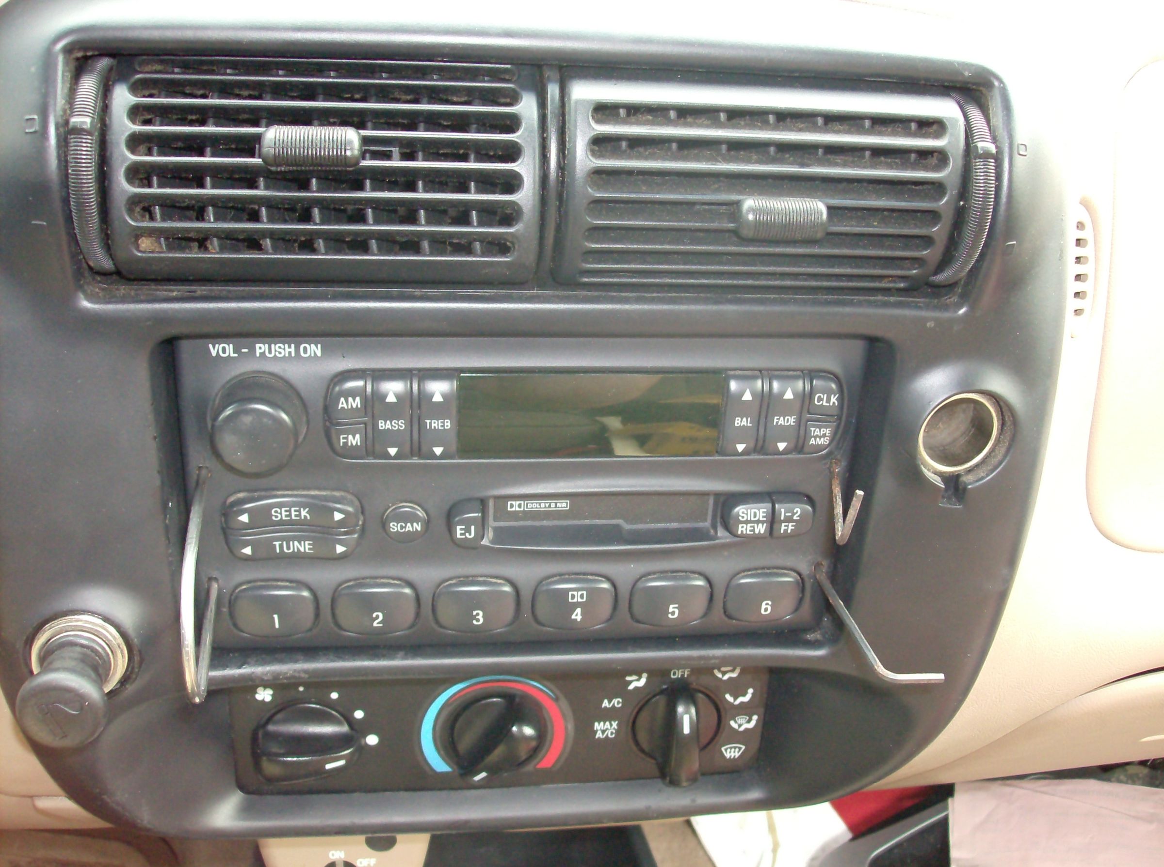 Replacing Lights for '98 Ford Ranger Instrument Cluster : 9 Steps ...