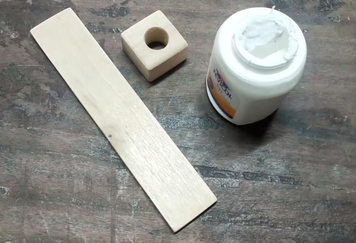 Wooden Test Tube Wall Planter : 11 Steps (with Pictures) - Instructables