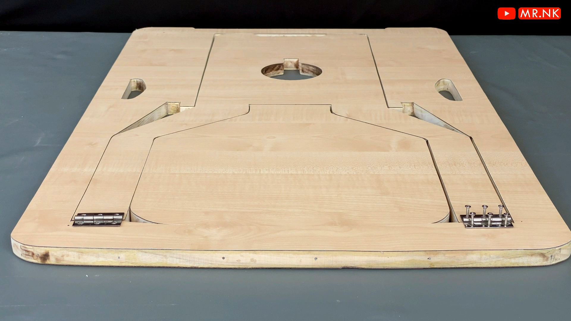 How to Make a Secret Foldable Chair at Home : 9 Steps (with Pictures ...